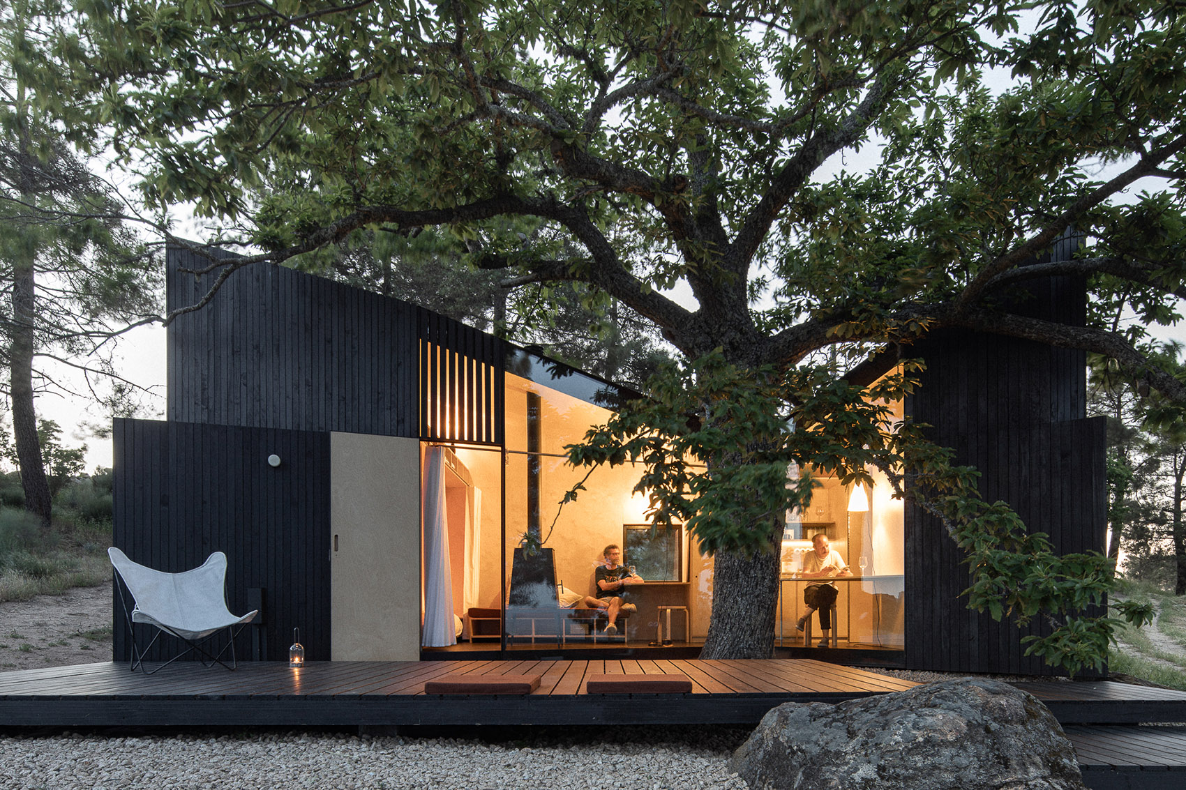 Chestnut House by João Mendes Ribeiro Architect - 谷德设计网