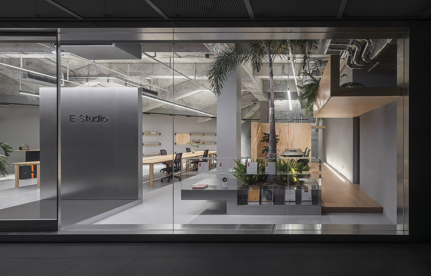 E Studio Office, China by E Studio - 谷德设计网
