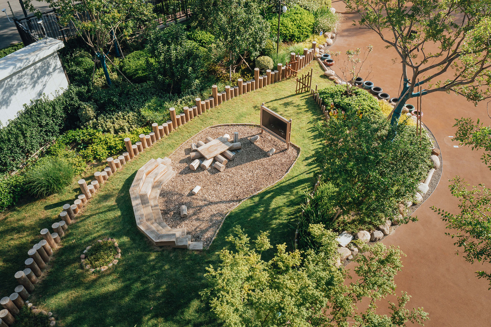 006-One-Infinity-Academy-Kindergarten-by-Horizon-Atmosphere-Landscape ...