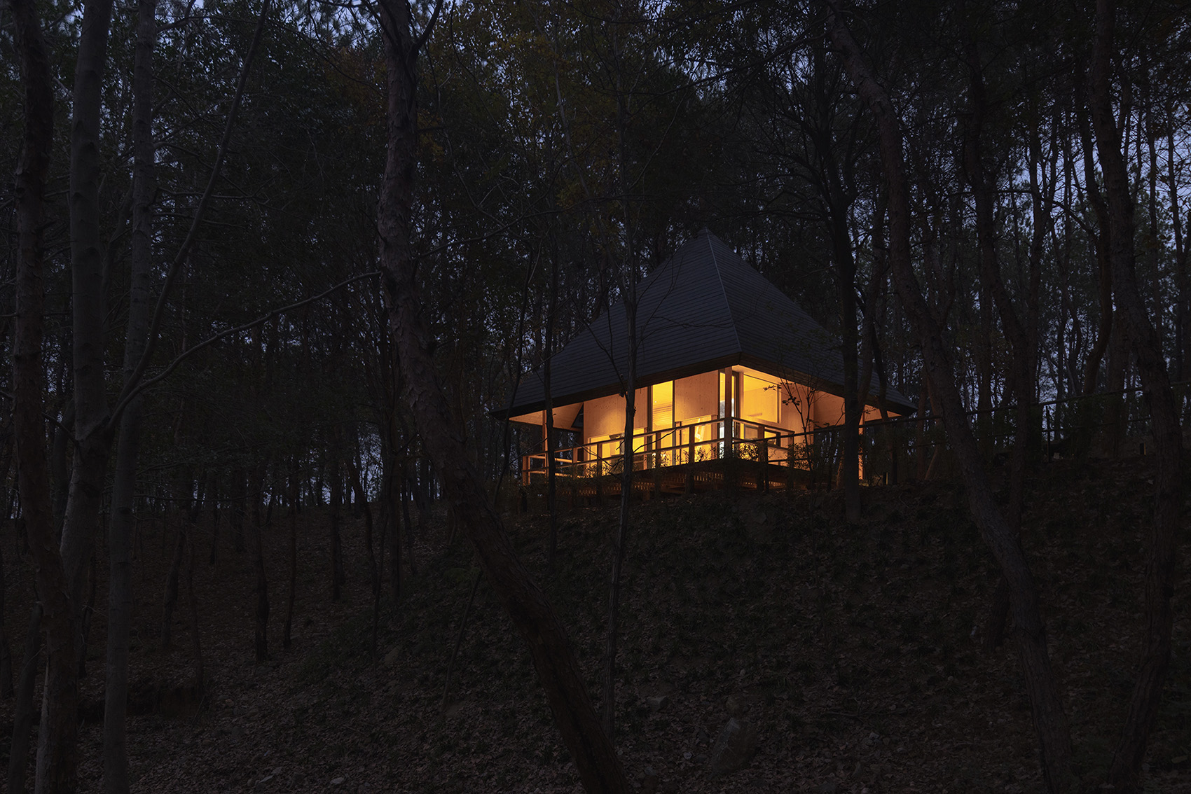 Wild Home #96# – The Pyramid Cabin, China by Wiki World & Advanced ...