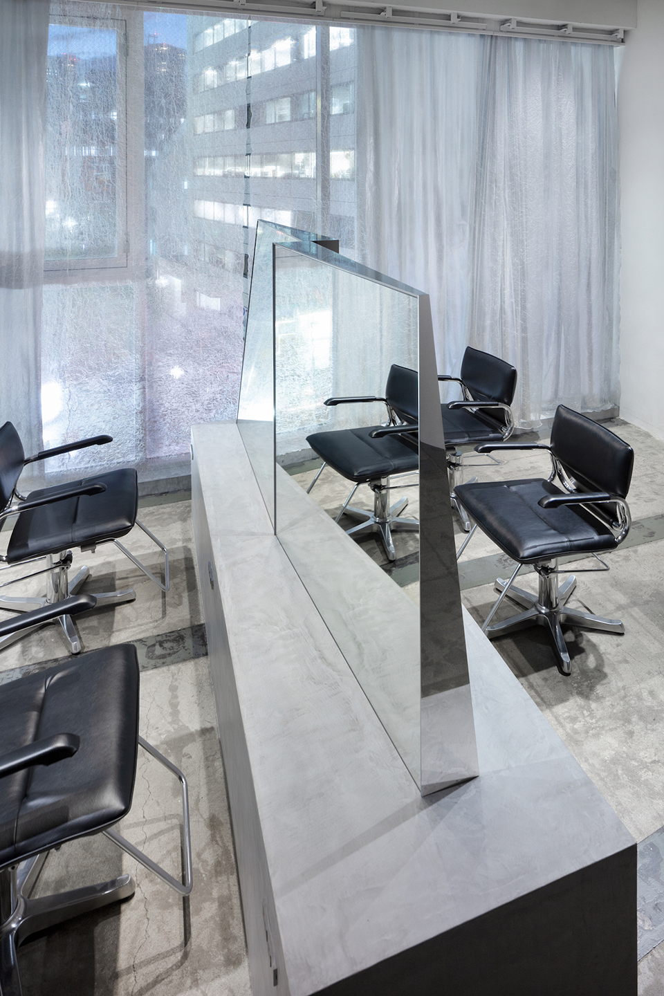 SITEN Hair and eye salon by SIDES CORE - 谷德设计网