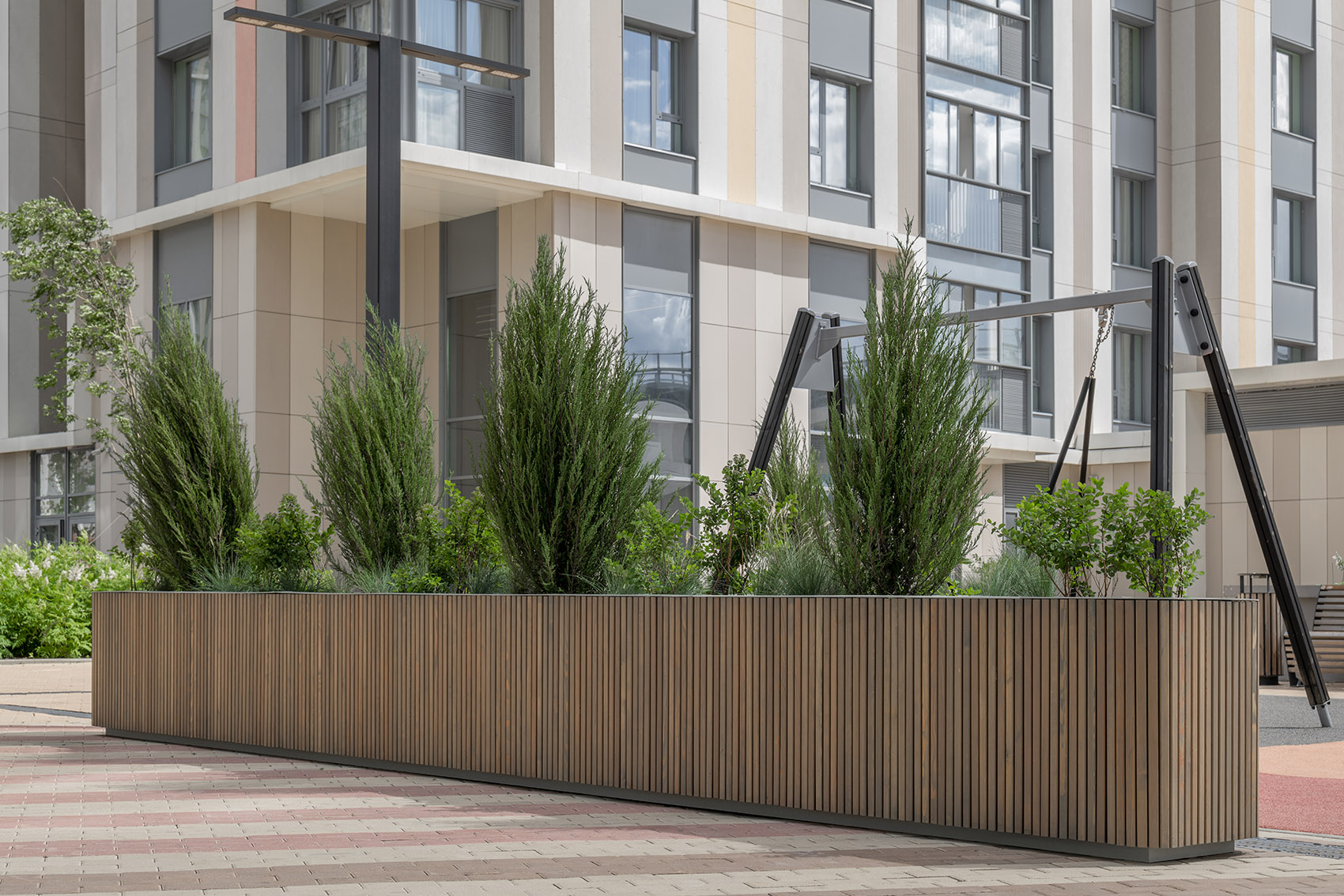 Public space in the Residential Complex by Basis architectural bureau ...