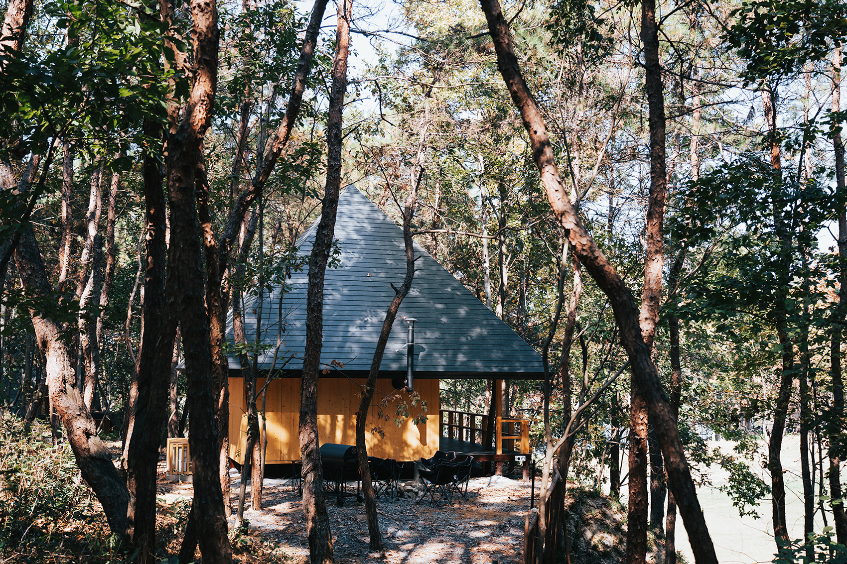 Wild Home #96# – The Pyramid Cabin, China by Wiki World & Advanced ...