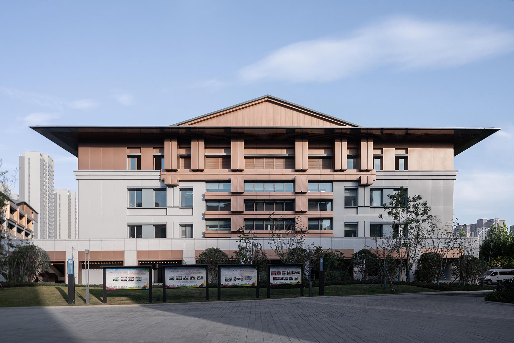 The East Campus of Hefei No.1 High School by UAD - 谷德设计网