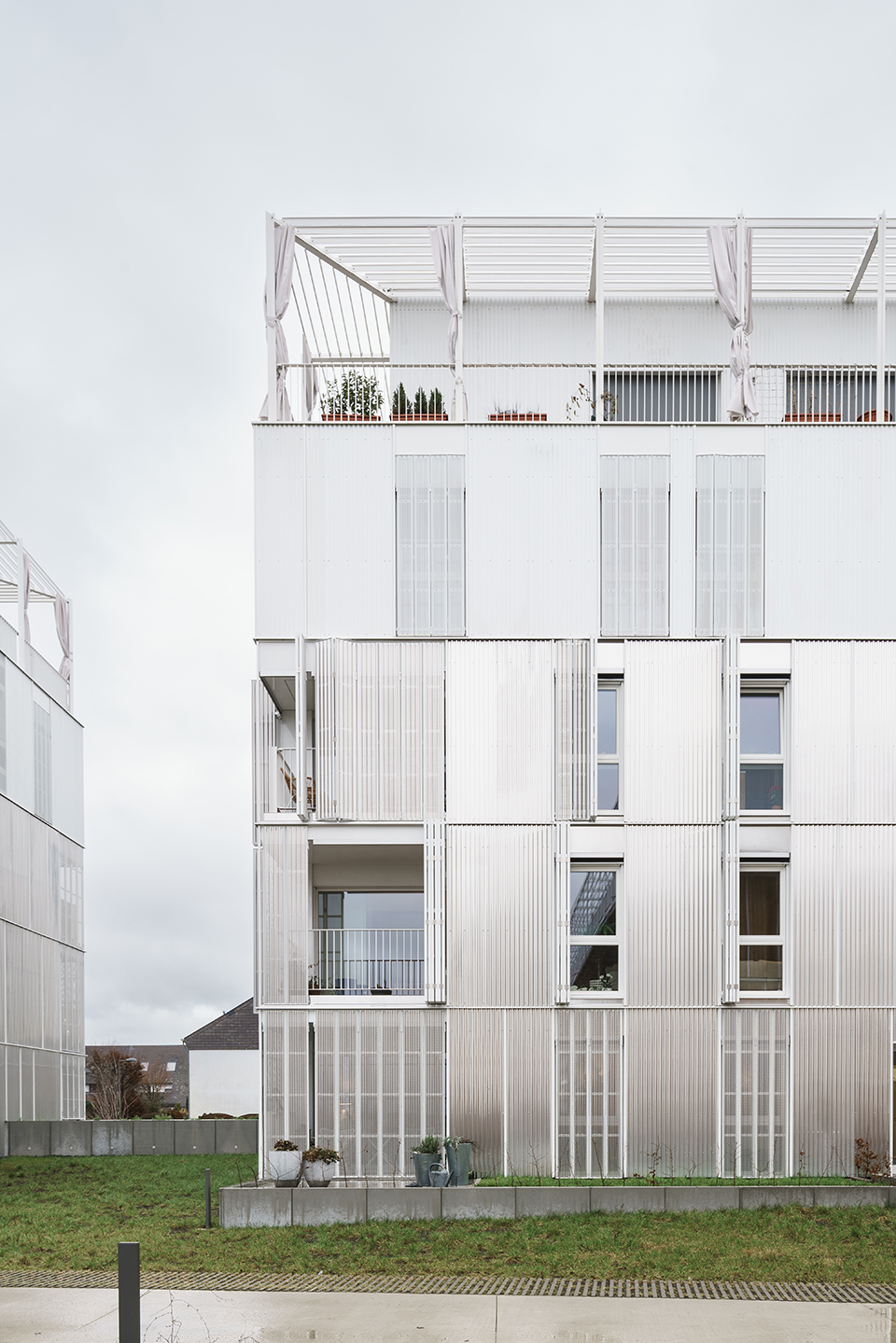 HOUSING in KIEM, LUXEMBOURG by Amann Canovas Maruri + Adelino Magalhaes ...