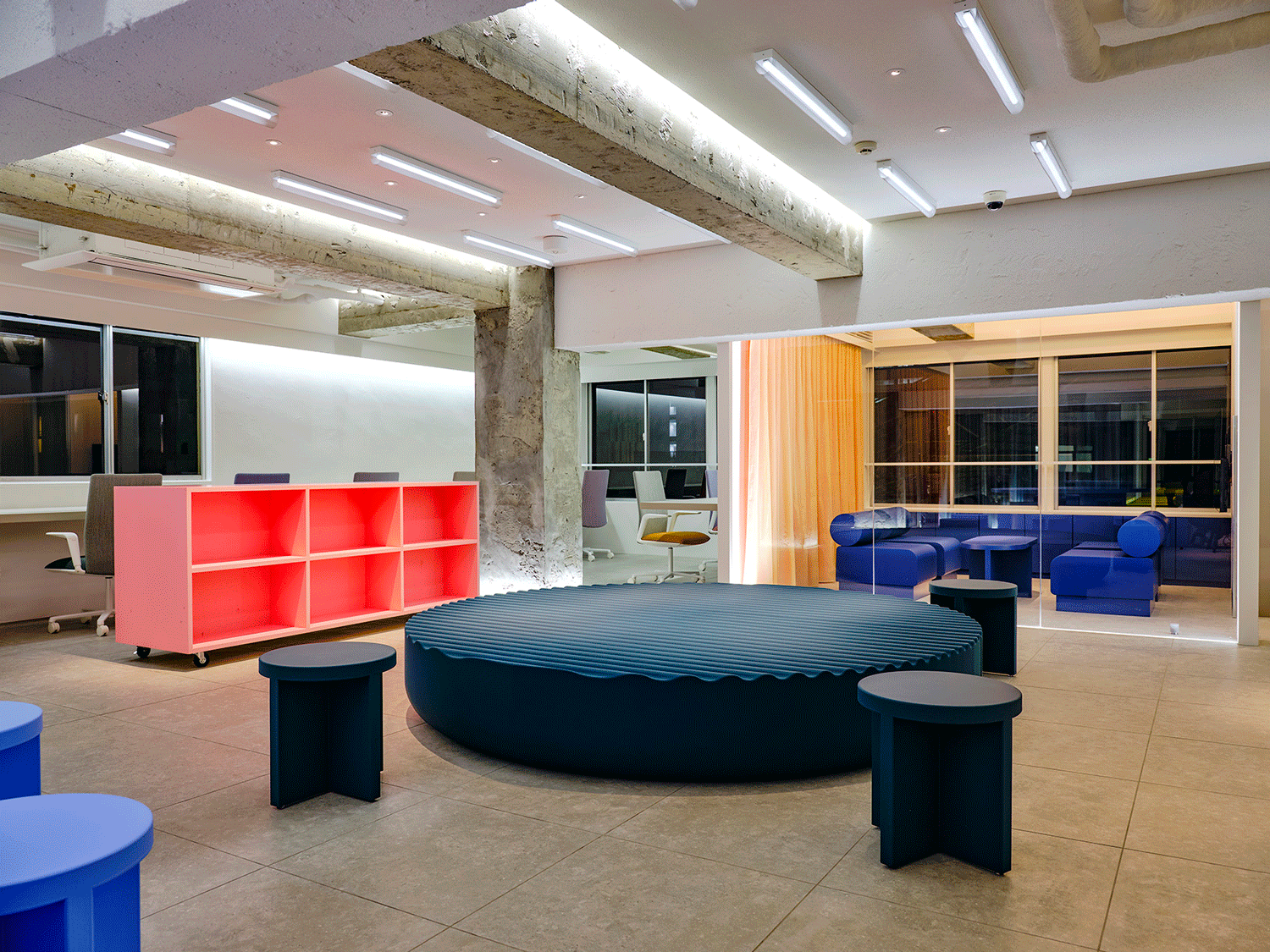 LYONESSE PICTURES by Satoshi Arai + Kei Nakatomi / Kii inc. - 谷德设计网