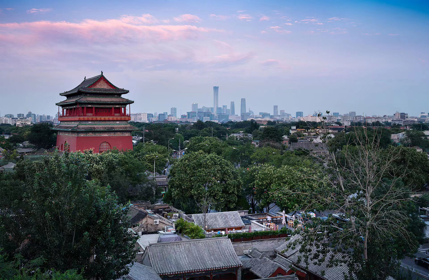 Courtyard renovation at No. 33 Gulou West Street in Beijing by United ...