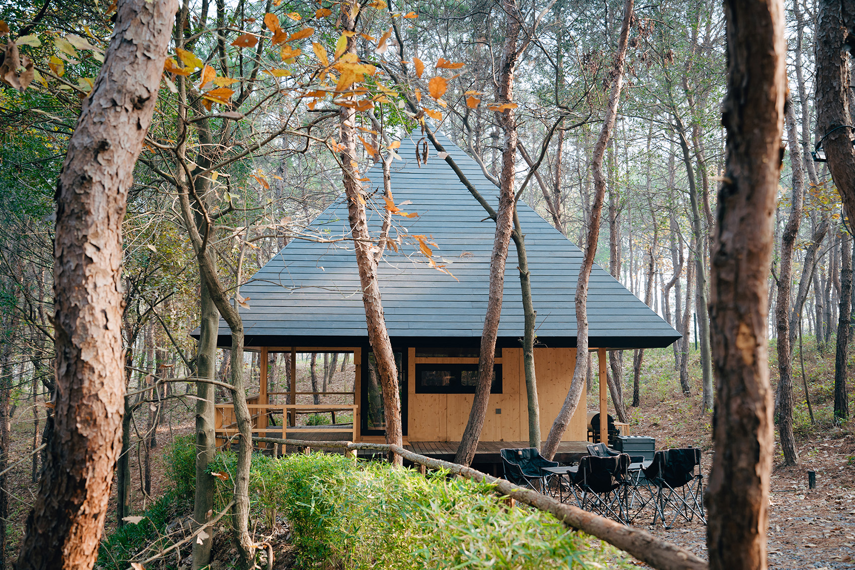 Wild Home #96# – The Pyramid Cabin, China by Wiki World & Advanced ...