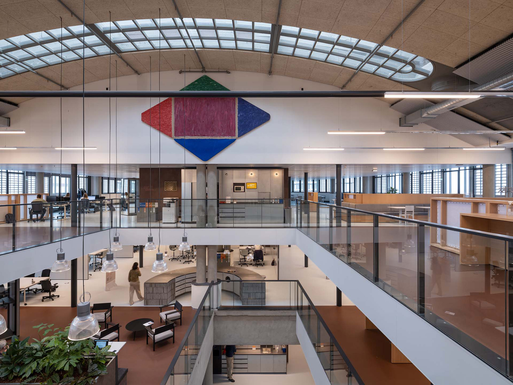 Stationspostgebouw by KCAP + Kraaijvanger Architects - 谷德设计网