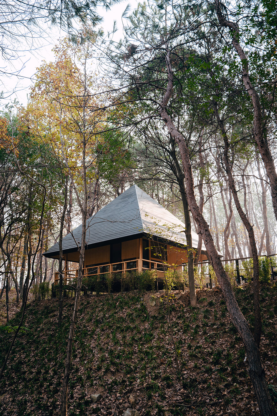 Wild Home #96# – The Pyramid Cabin, China by Wiki World & Advanced ...