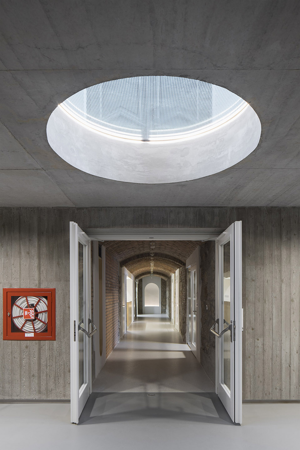 IGI Library by atakarchitekti - 谷德设计网