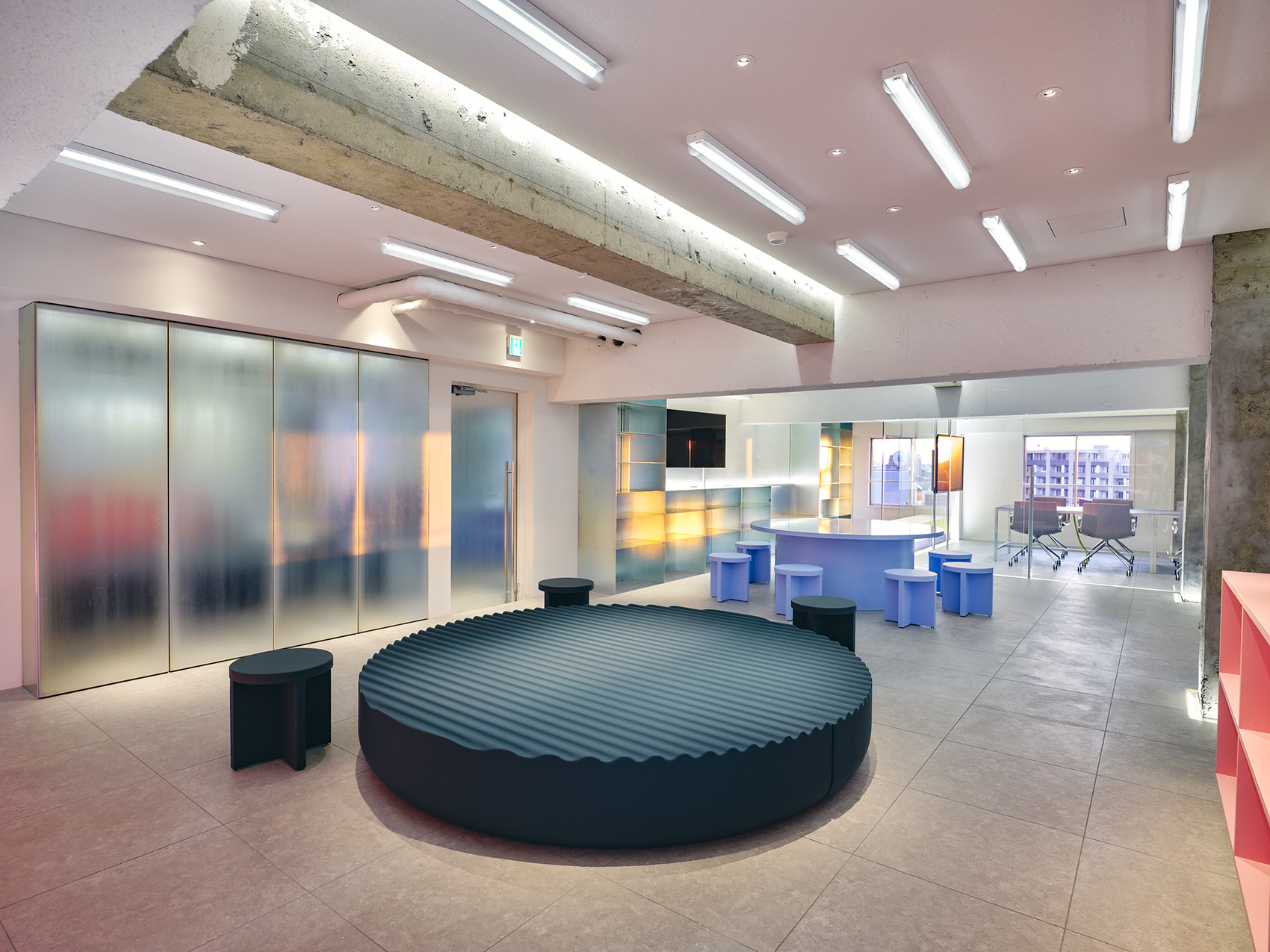 LYONESSE PICTURES by Satoshi Arai + Kei Nakatomi / Kii inc. - 谷德设计网