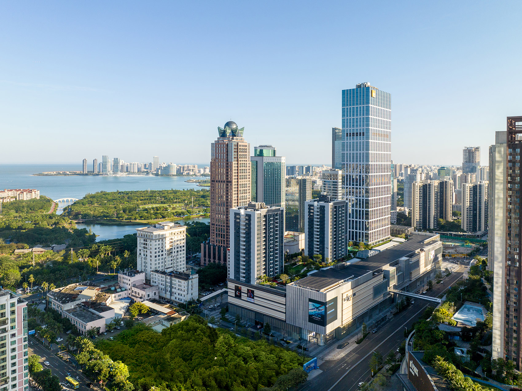 华润置地海口万象城 / 广亩景观 - 谷德设计网