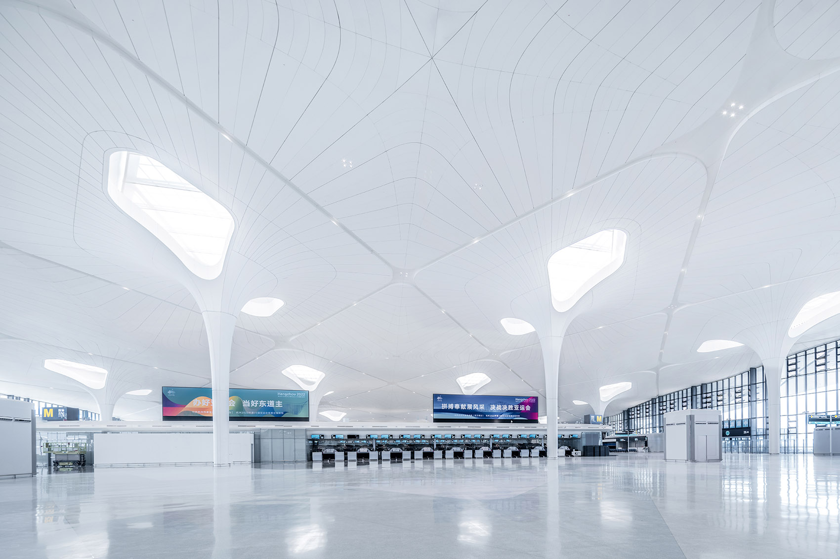 The third phase of the new terminal building and landside ...