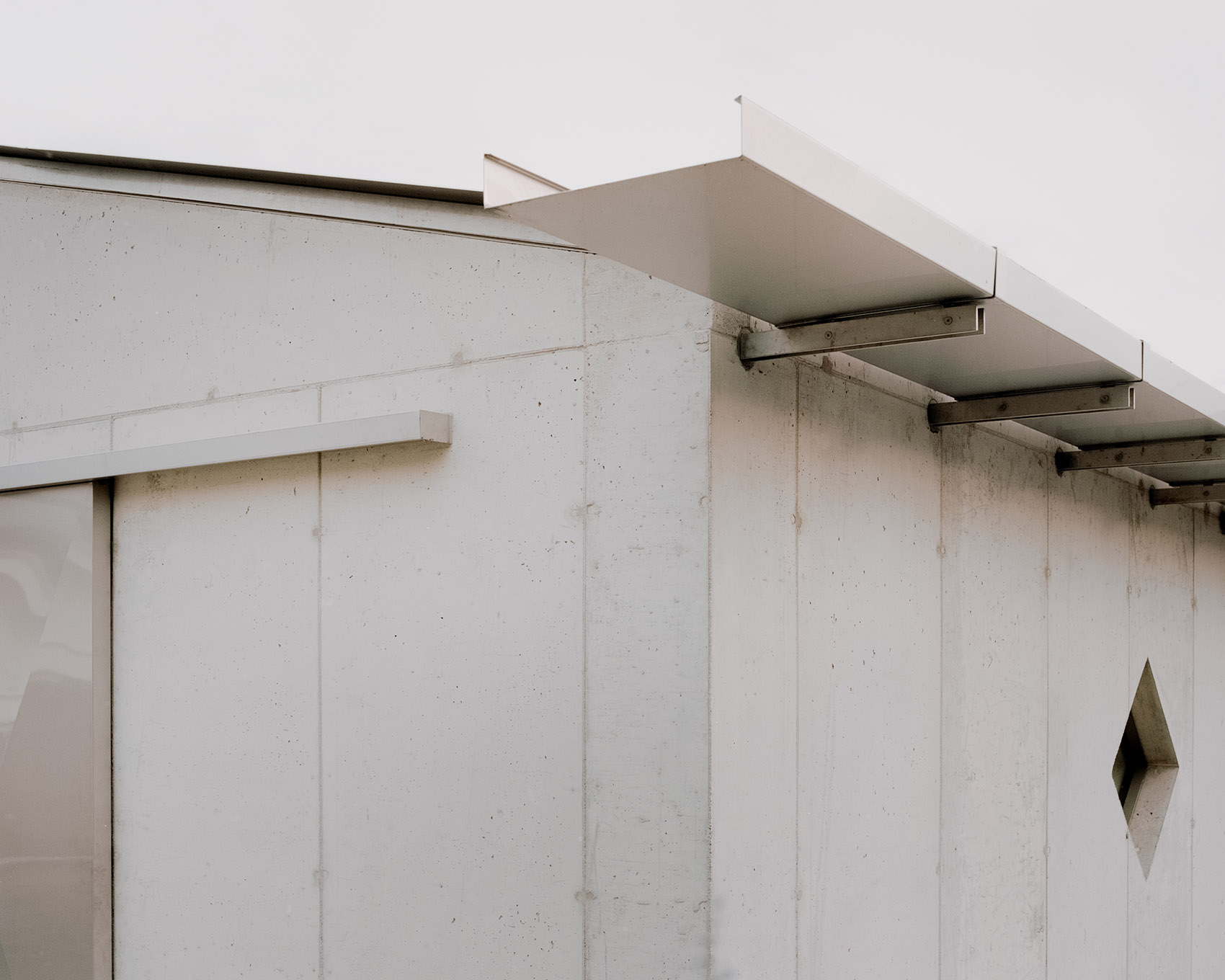 Threshold and Treasure by AMAA - 谷德设计网