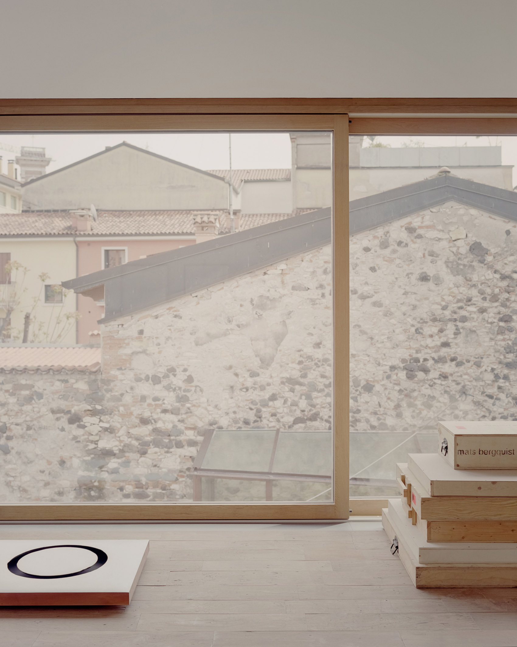 Threshold and Treasure by AMAA - 谷德设计网