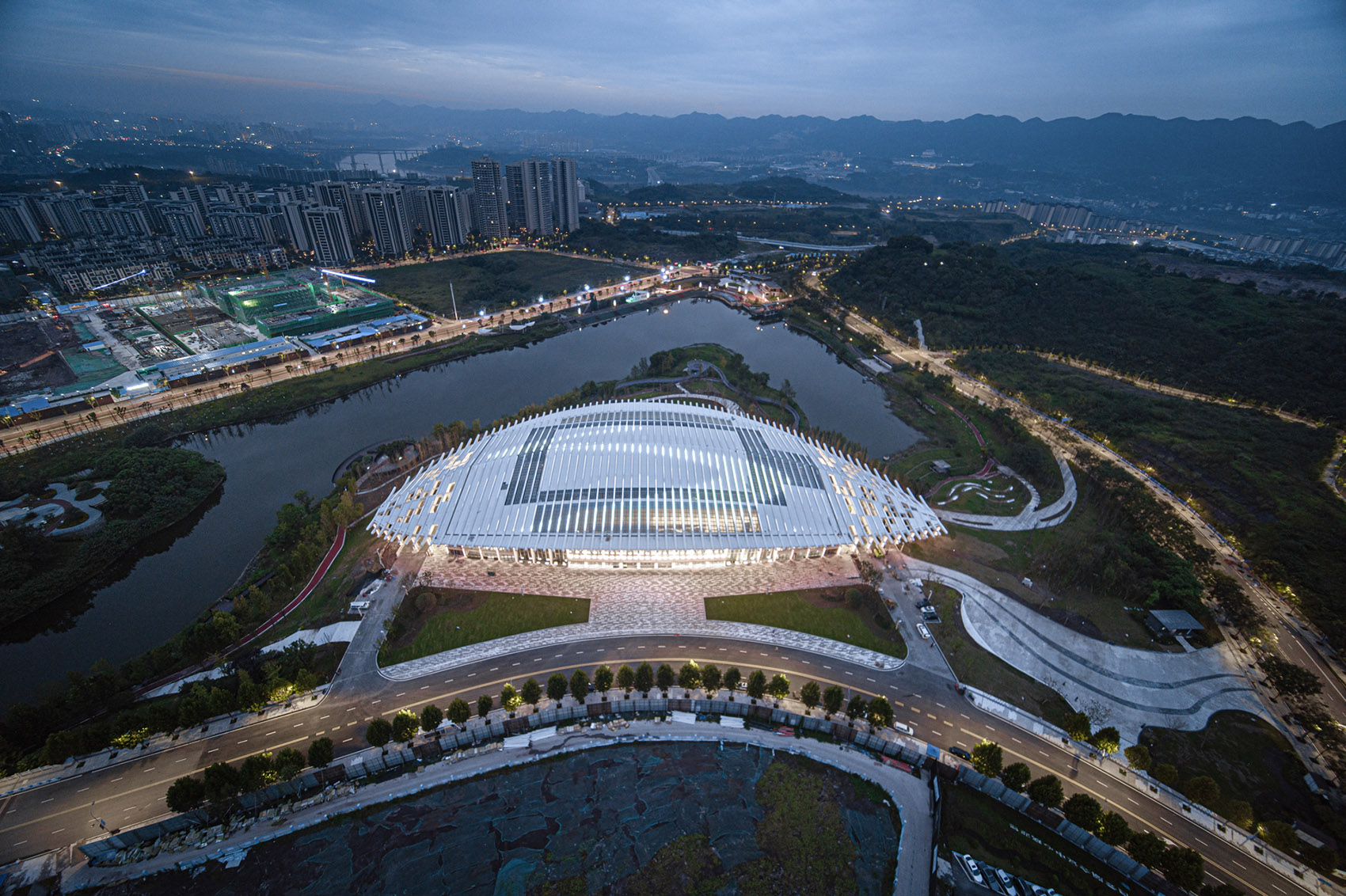 Chongqing Lijia Smart Hall, China by Gensler - 谷德设计网
