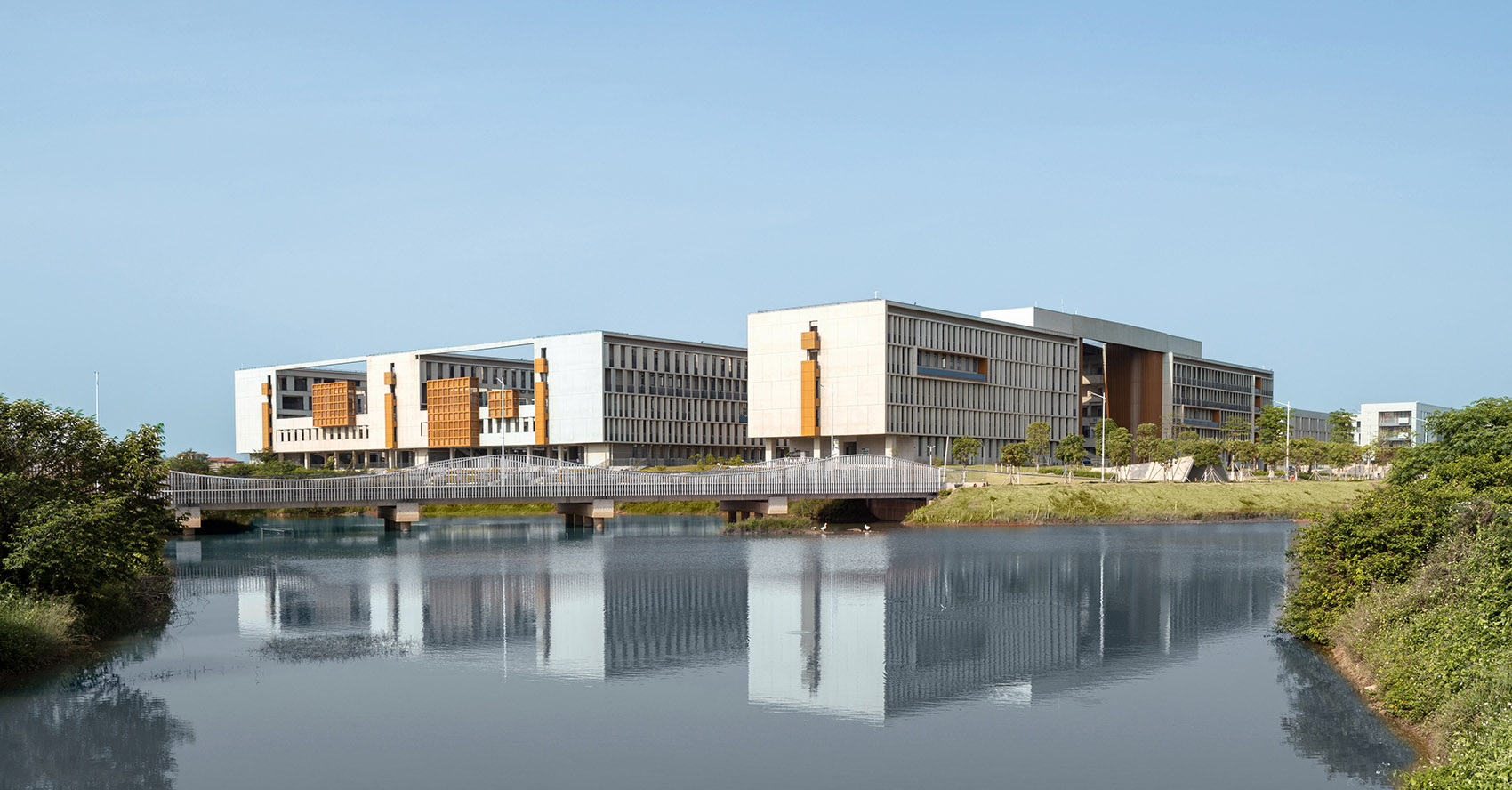 Public Teaching and learning building of Guangdong University of ...