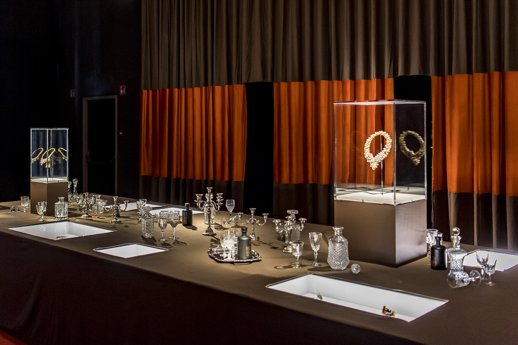 DIVA MUSEUM Scenography Design by Beyond Space - 谷德设计网