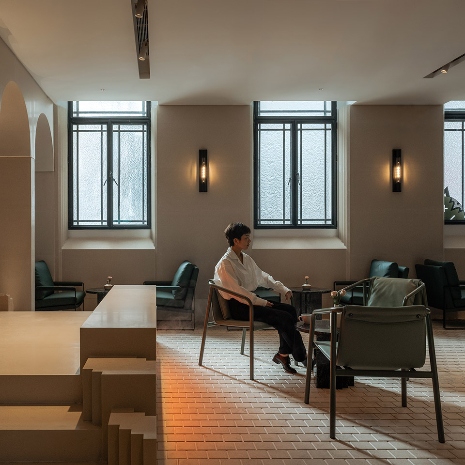 Piazza in a room, China by Wutopia Lab - 谷德设计网