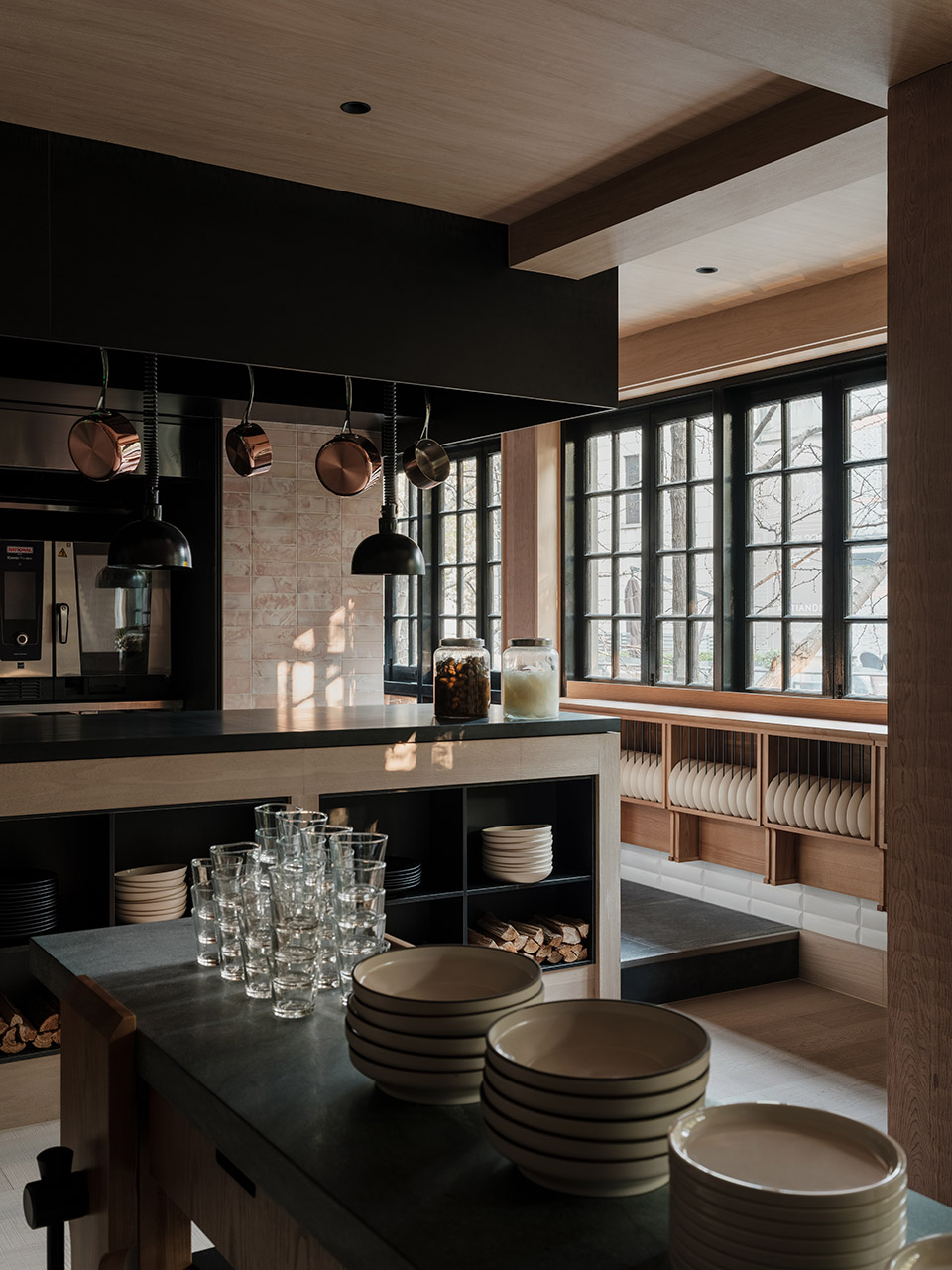 Gaga Coast, Shanghai by Linehouse - 谷德设计网