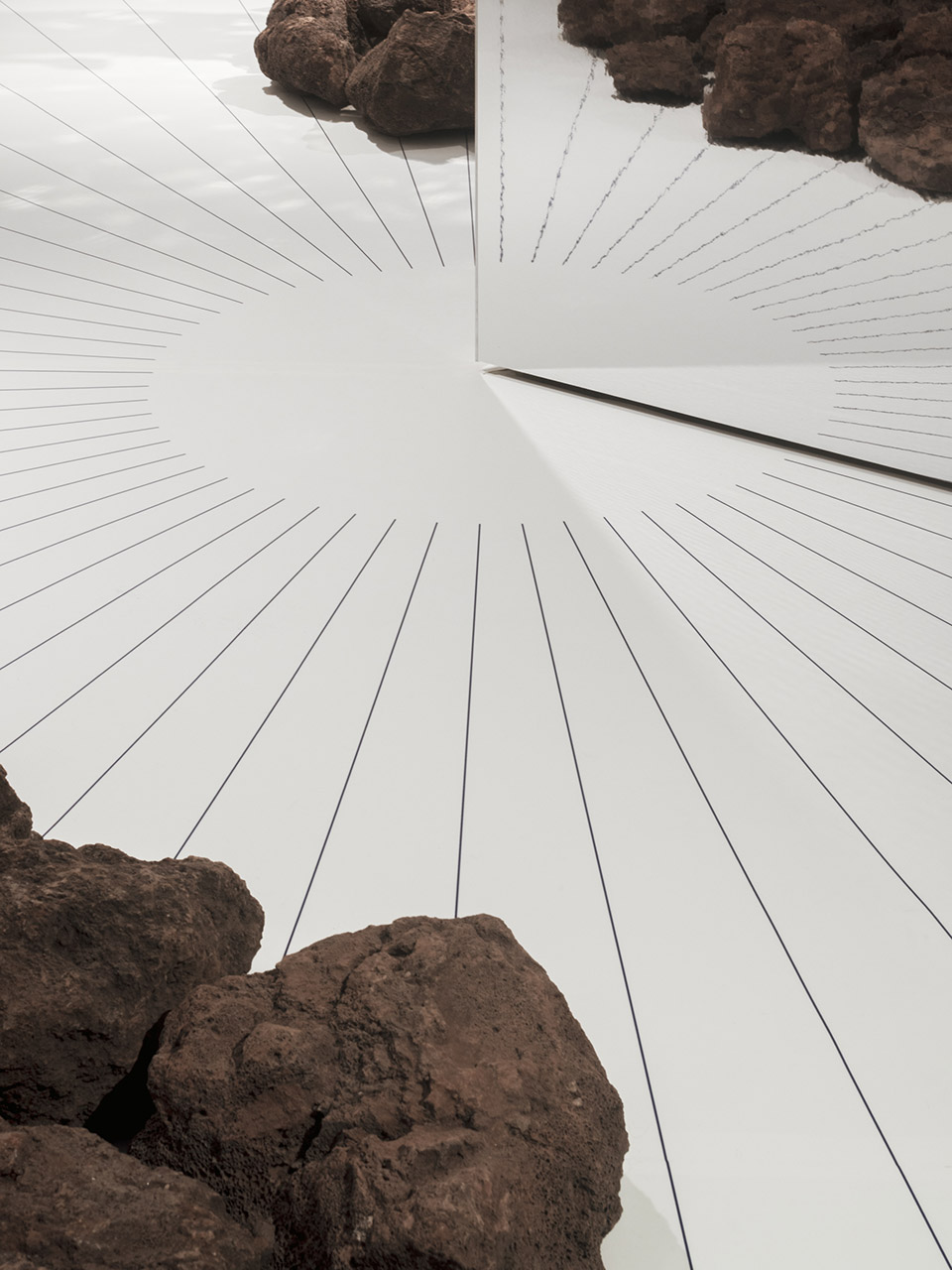 DIVA MUSEUM Scenography Design by Beyond Space - 谷德设计网