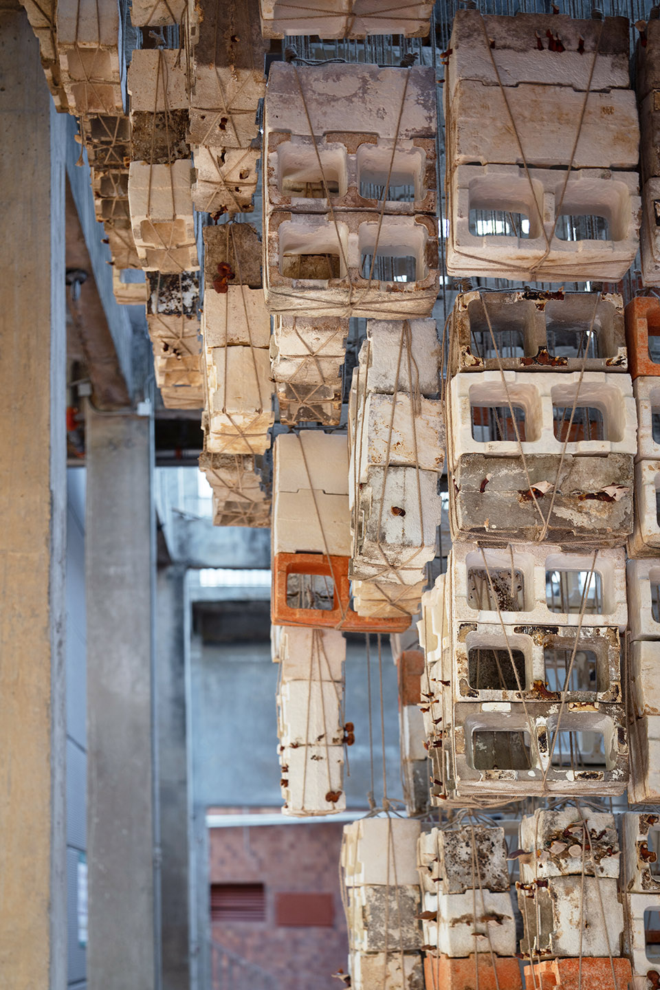 INVERTED ARCHITECTURE by Studio Link-Arc - 谷德设计网