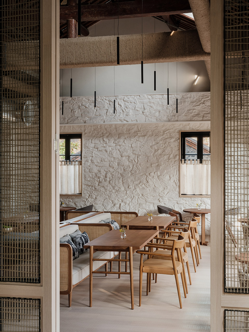 Gaga Coast, Shanghai by Linehouse - 谷德设计网