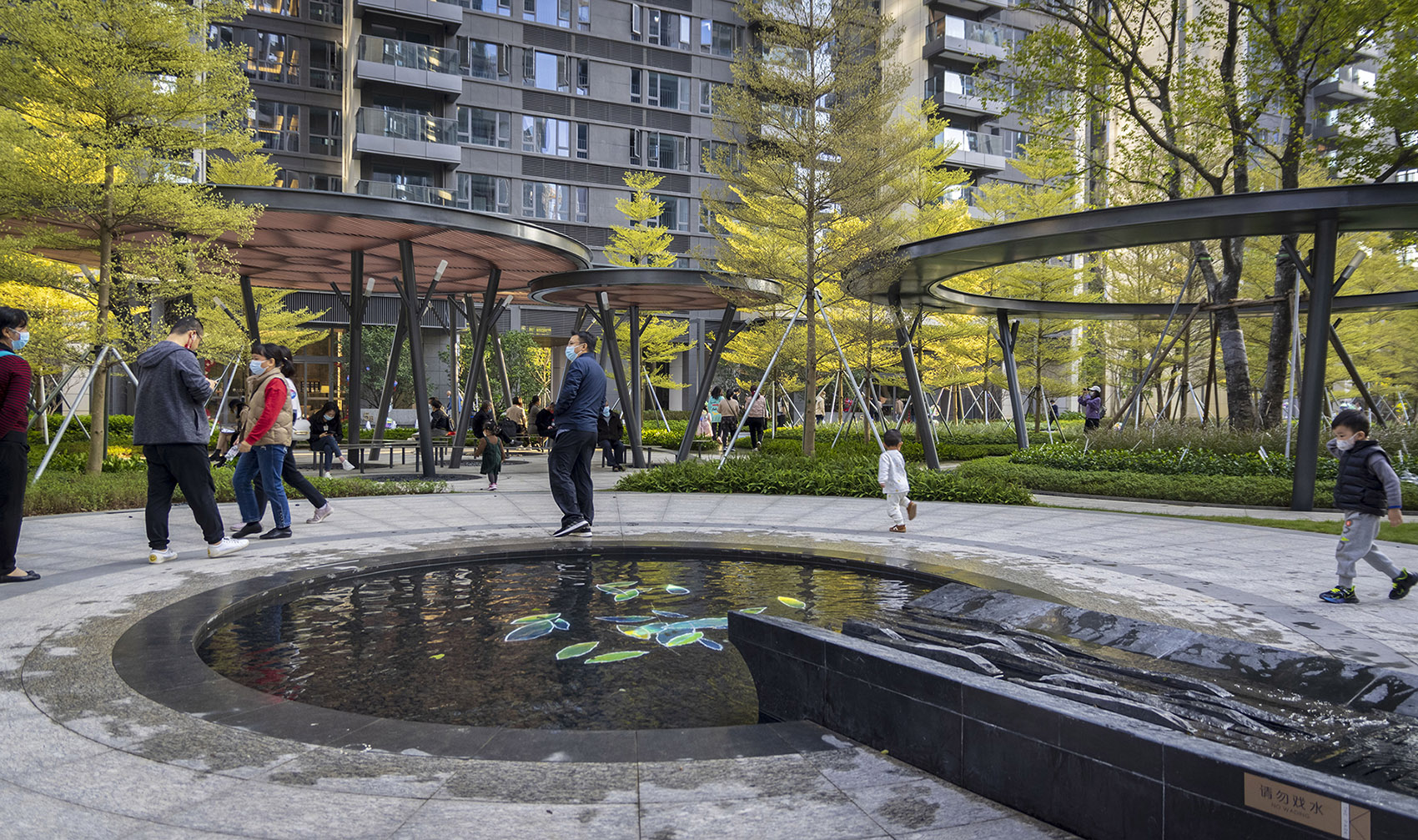 Shenzhen Yanlord Four Seasons New Gardens, China by CICADA + PUYU ...