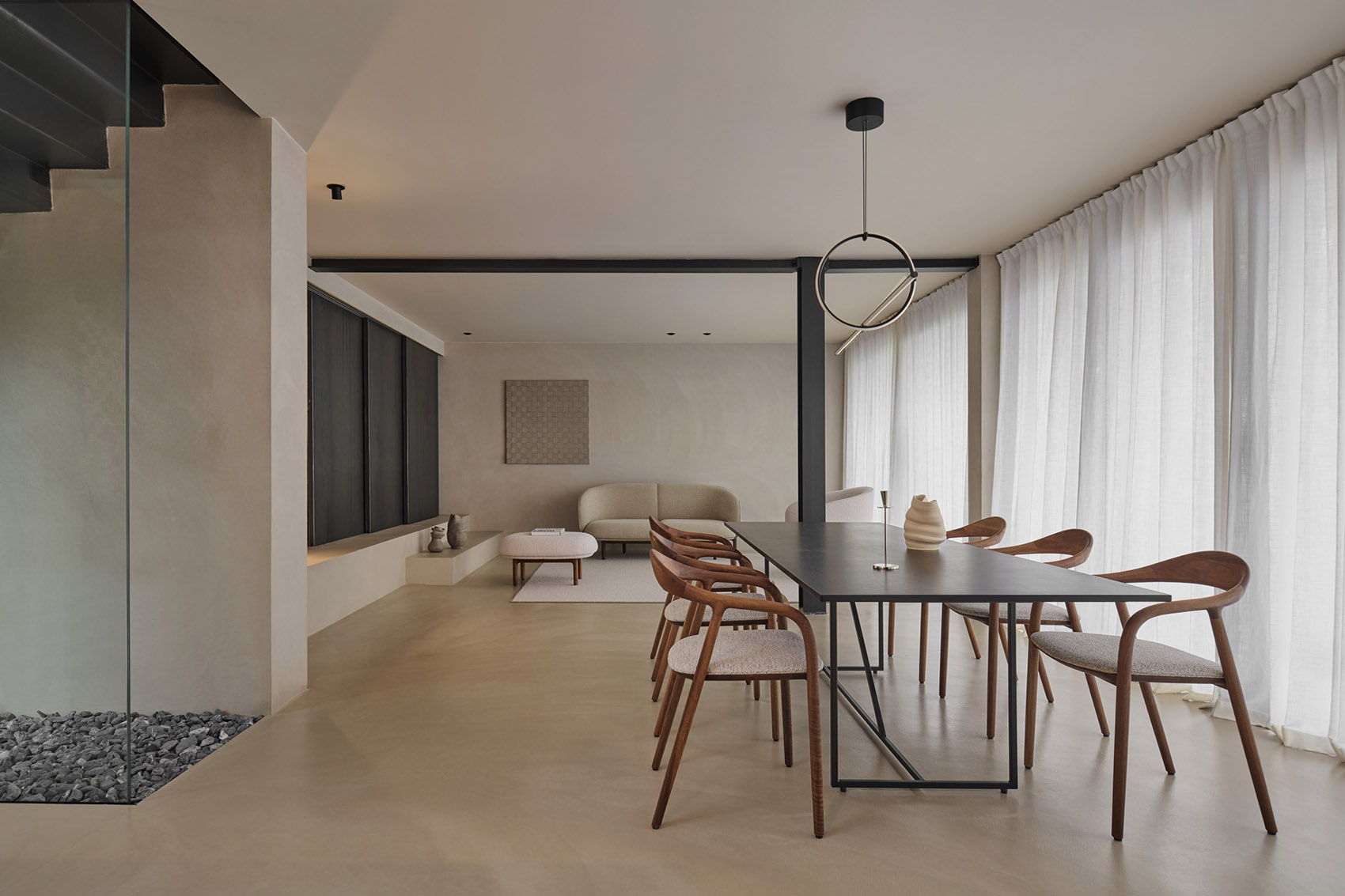 Humility of nature in the family apartment by studiopi and Regular ...