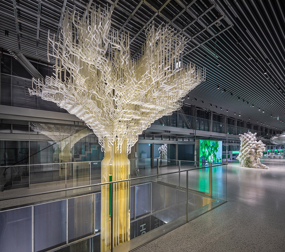 “Tree One” photosynthetic sculpture by ecoLogicStudio - 谷德设计网