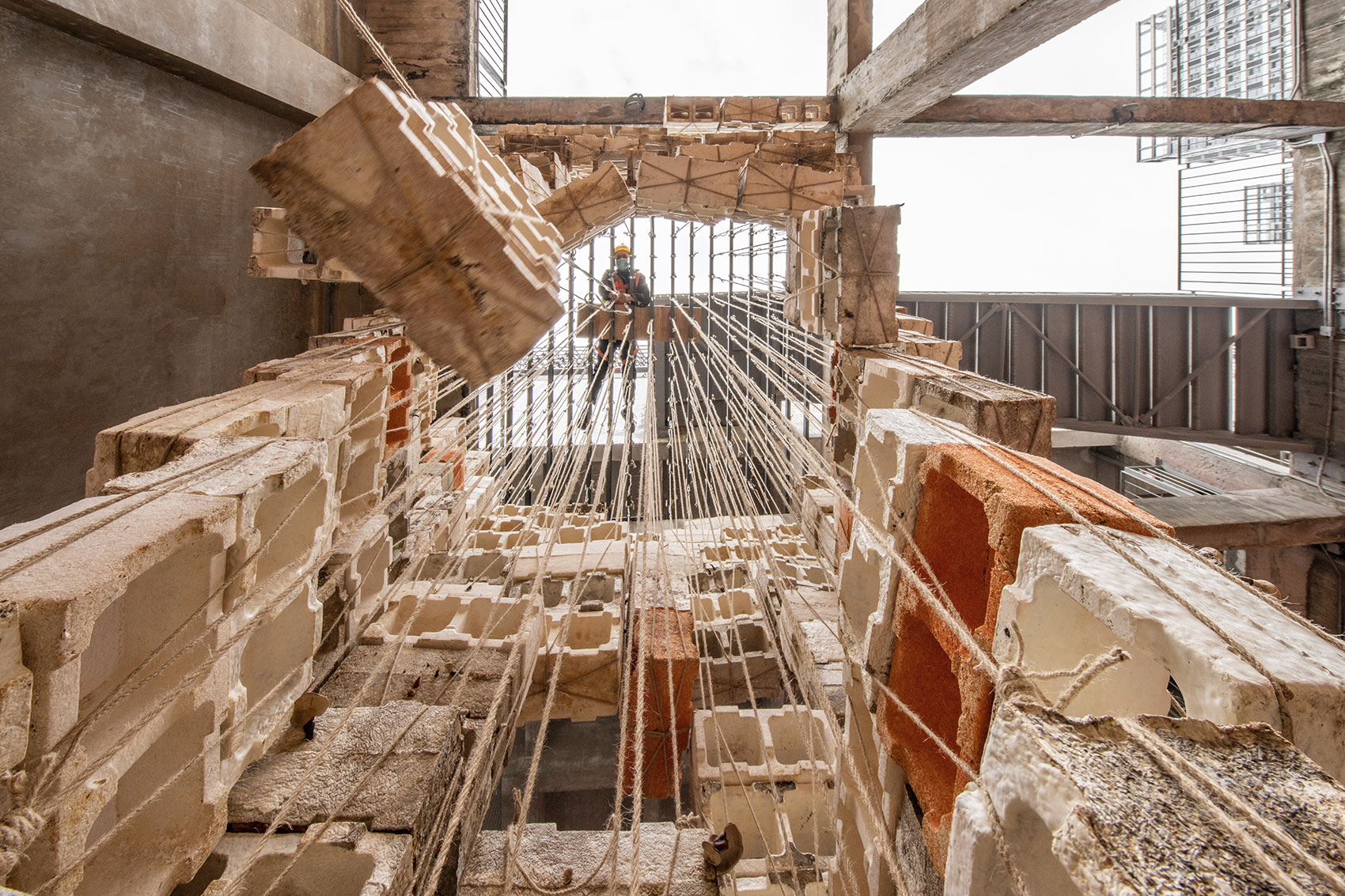 INVERTED ARCHITECTURE by Studio Link-Arc - 谷德设计网