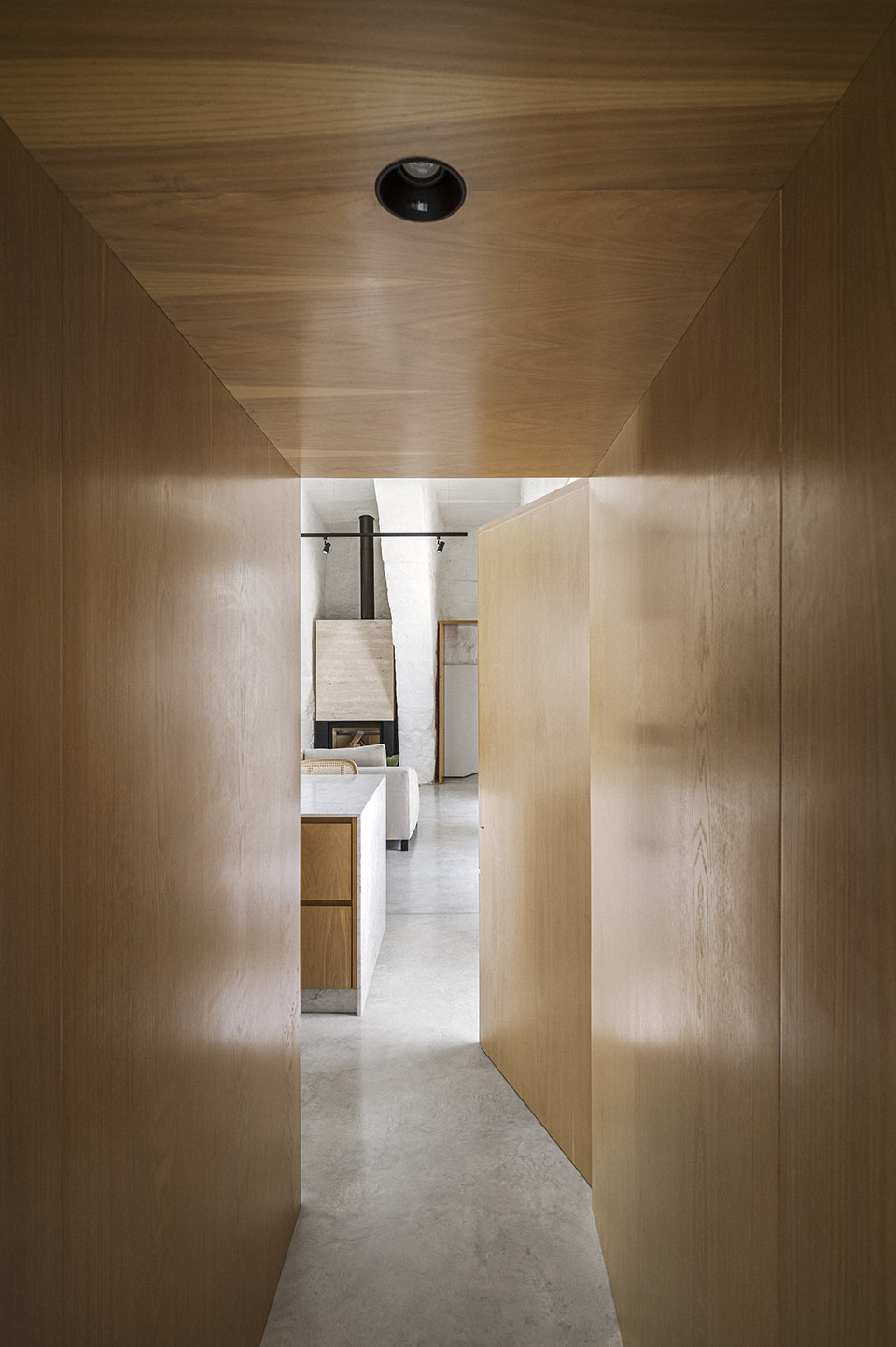 THE MILL HOUSE by Valentino Architects - 谷德设计网