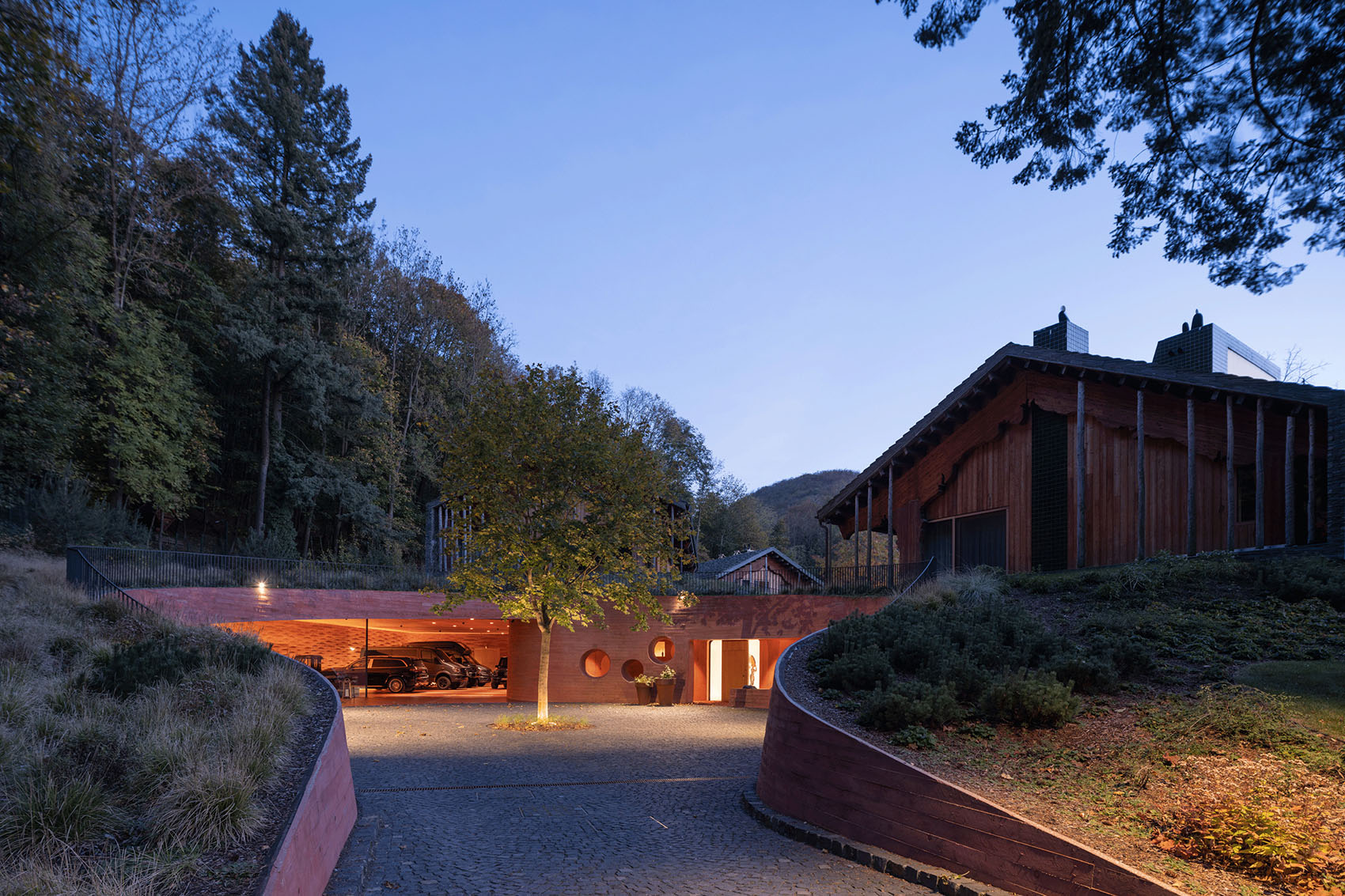 The Hunting Ranch by SeARCH - 谷德设计网