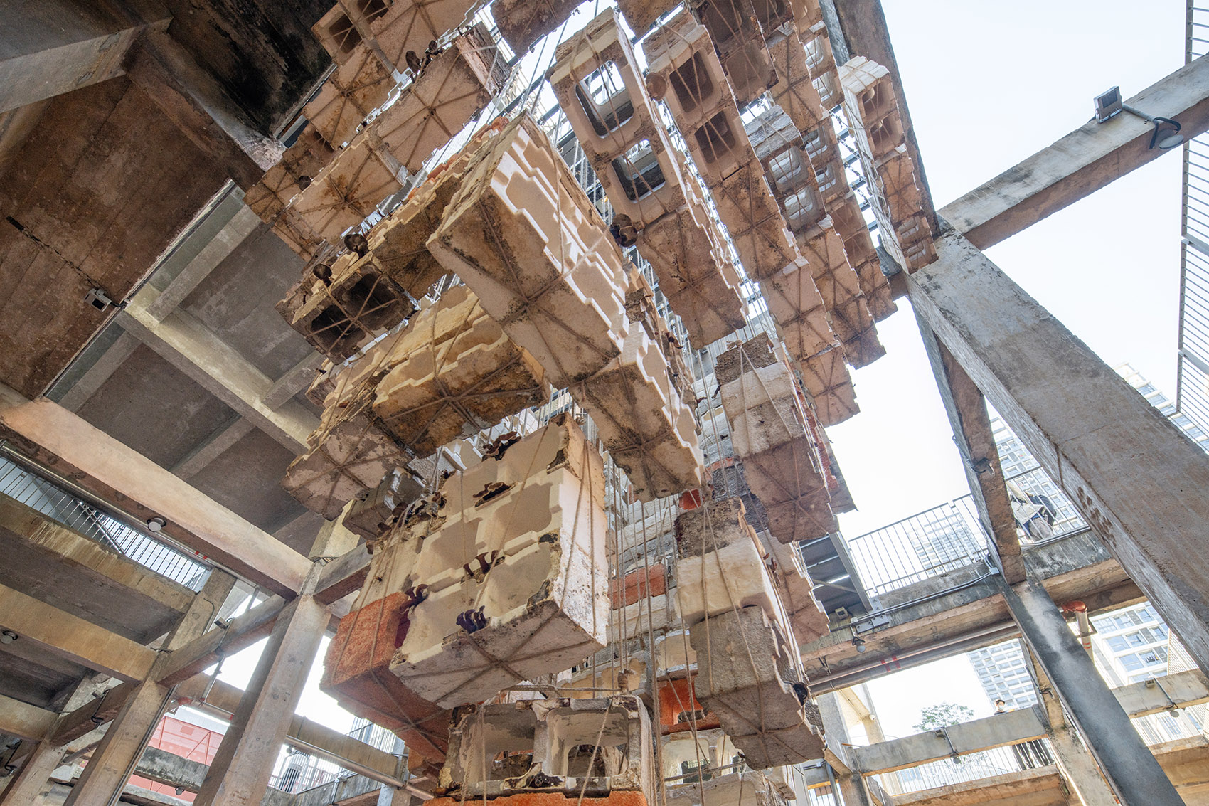 INVERTED ARCHITECTURE by Studio Link-Arc - 谷德设计网