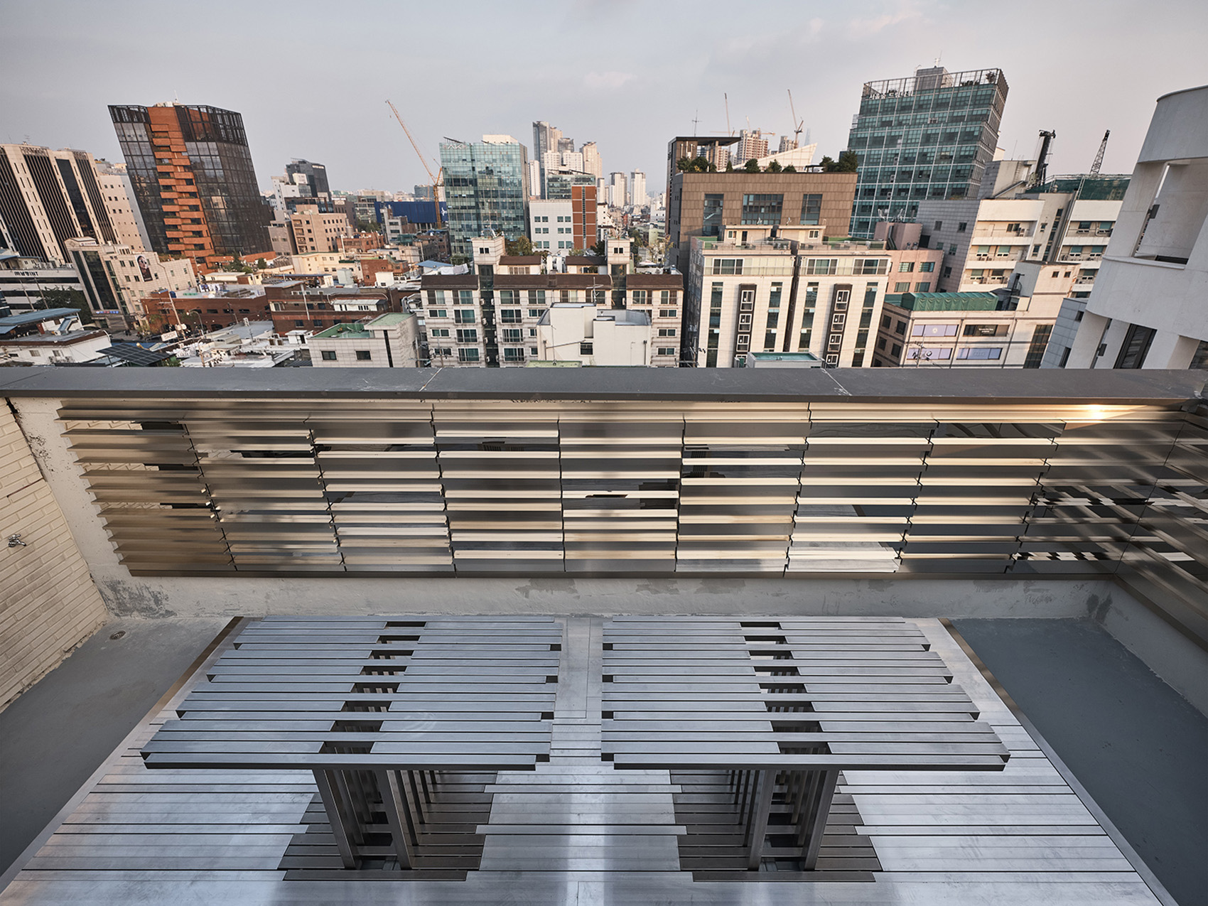 Seongsu-Dong Gallery 55 by Morphosis - 谷德设计网