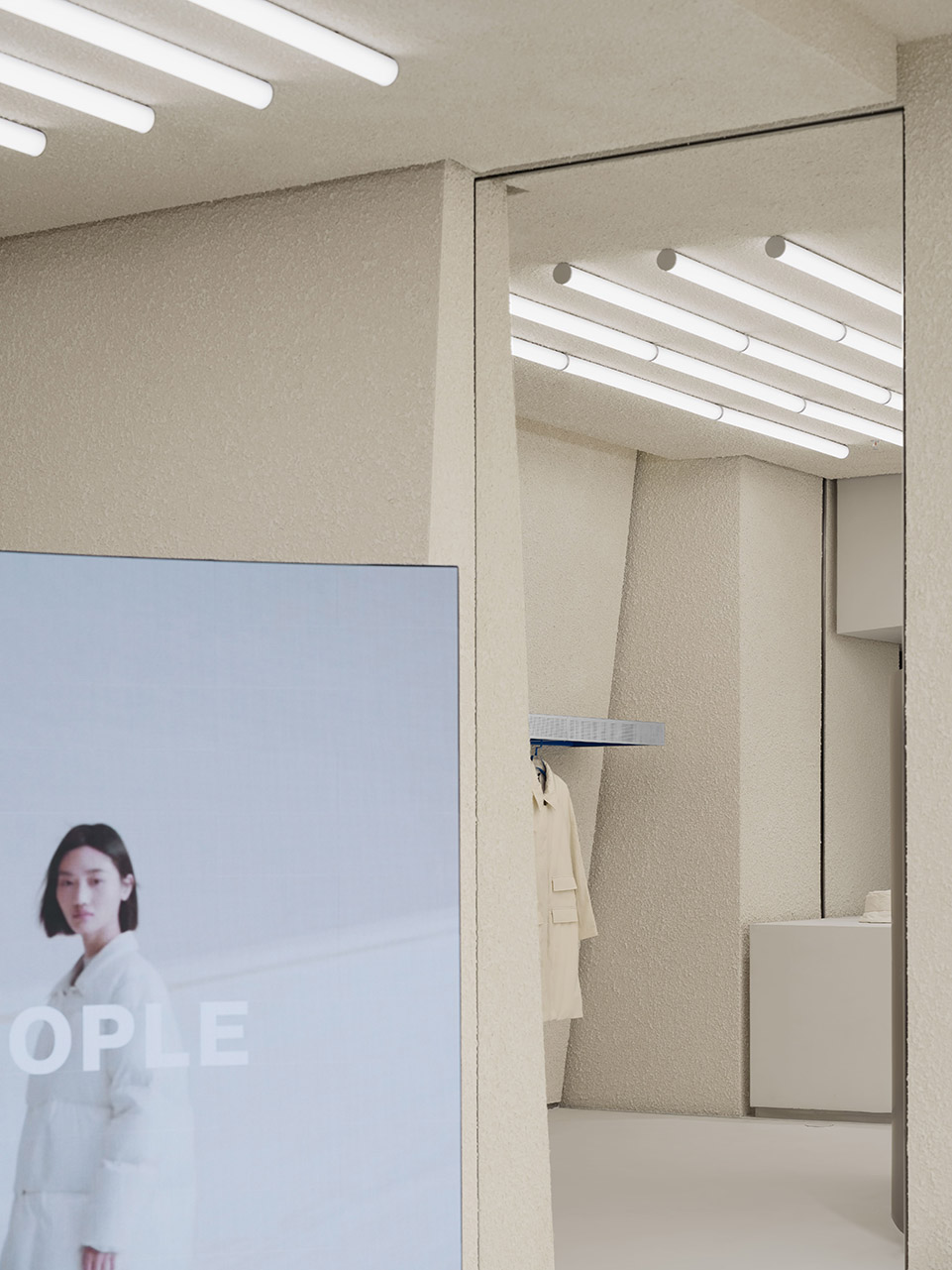 SKYPEOPLE Beijing Concept Store by F.O.G. Architecture - 谷德设计网