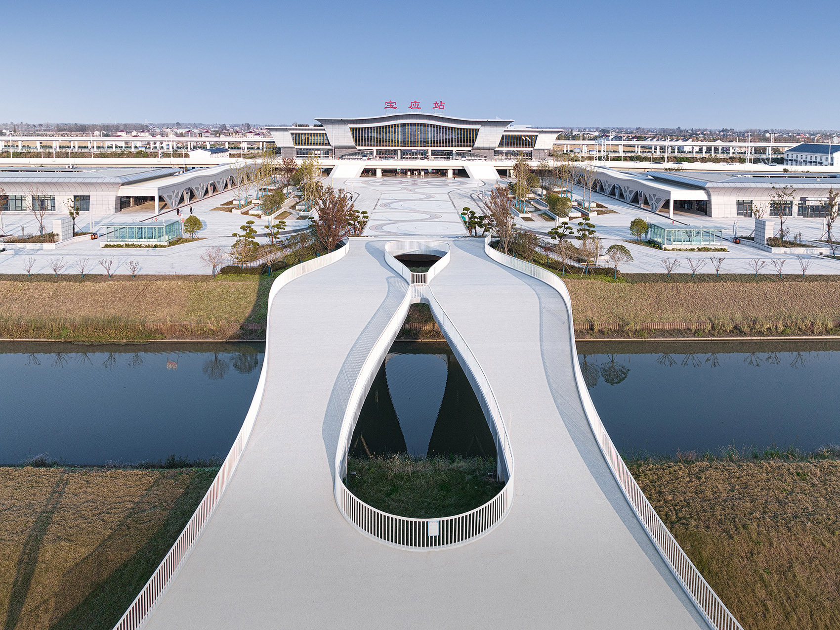 Baoying High Speed Railway Station Pedestrian Bridge(Lotus Leaf Bridge ...