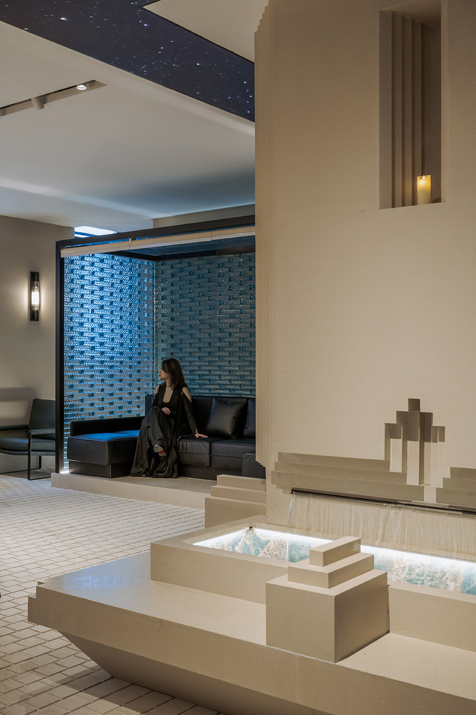 Piazza in a room, China by Wutopia Lab - 谷德设计网