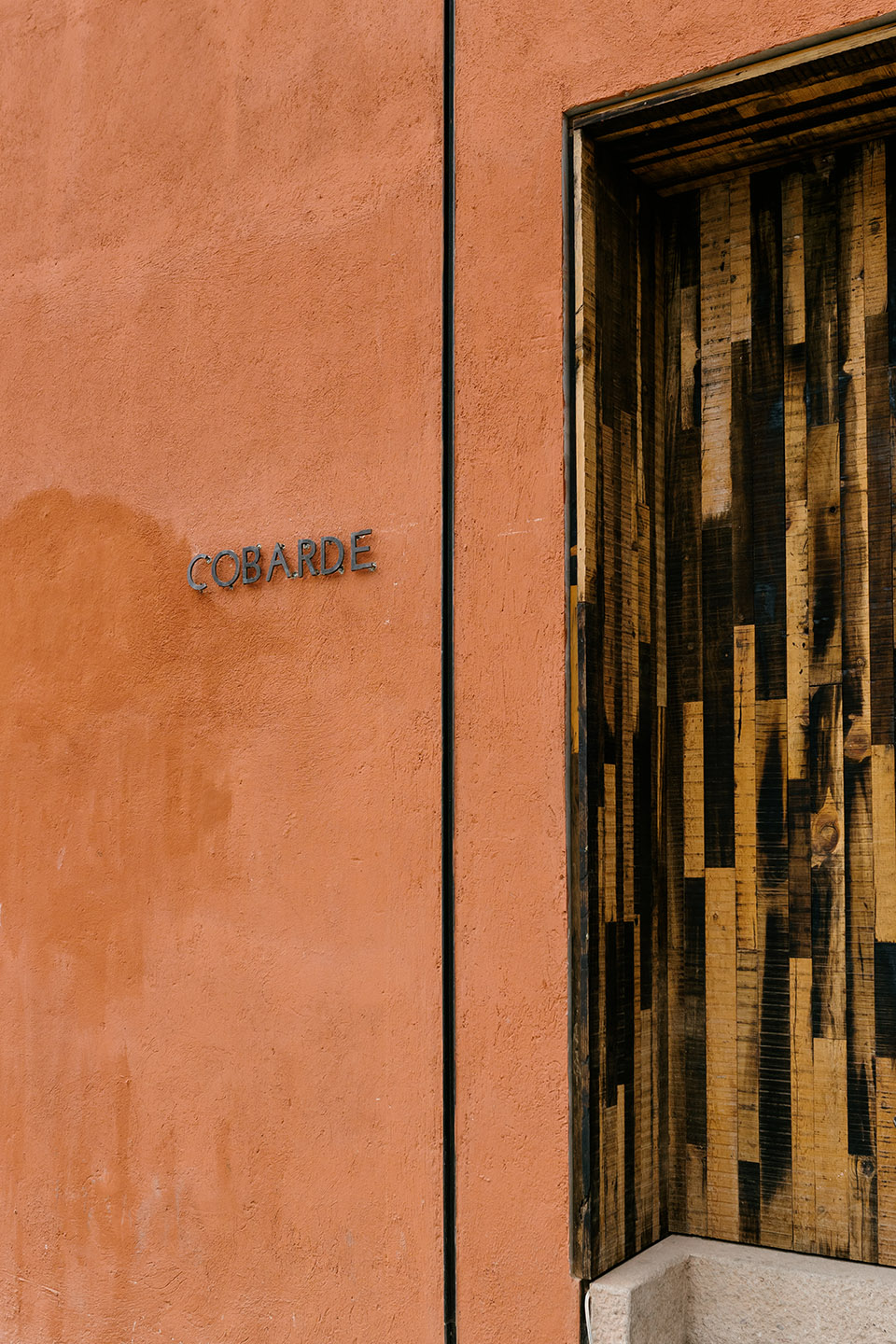 Cobarde by Rootstudio - 谷德设计网