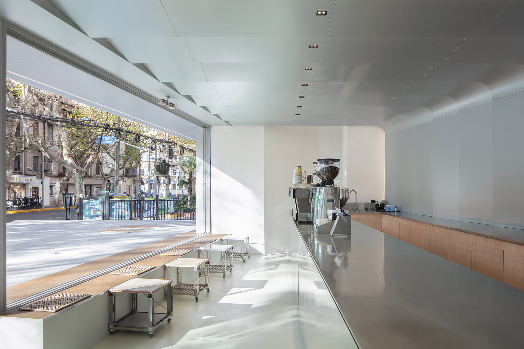 Tough Planet Coffee & Market in Shanghai by ATAH - 谷德设计网