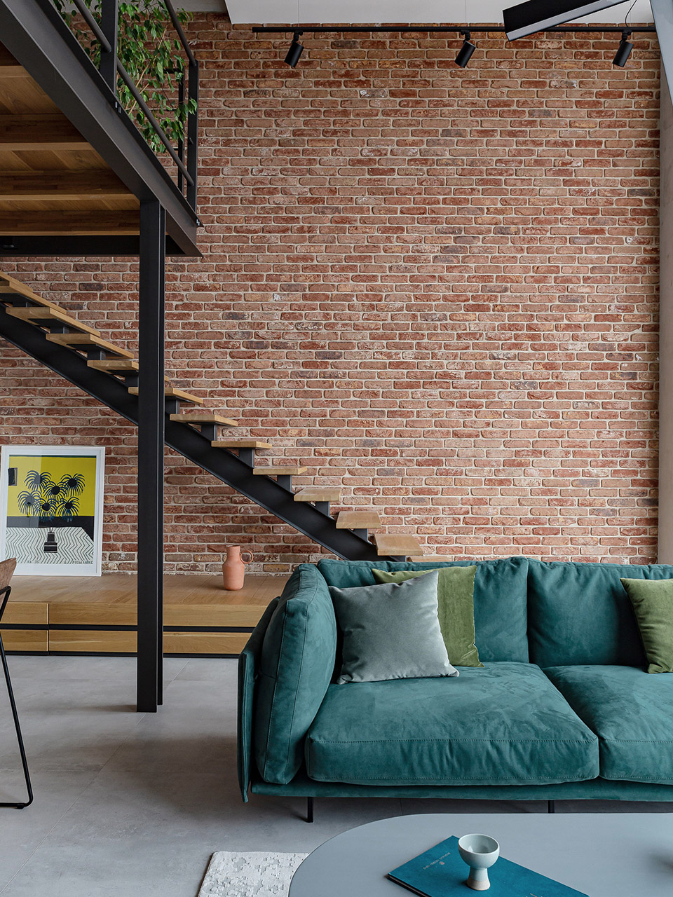 LOFT APARTMENT by ZROBIM architects - 谷德设计网