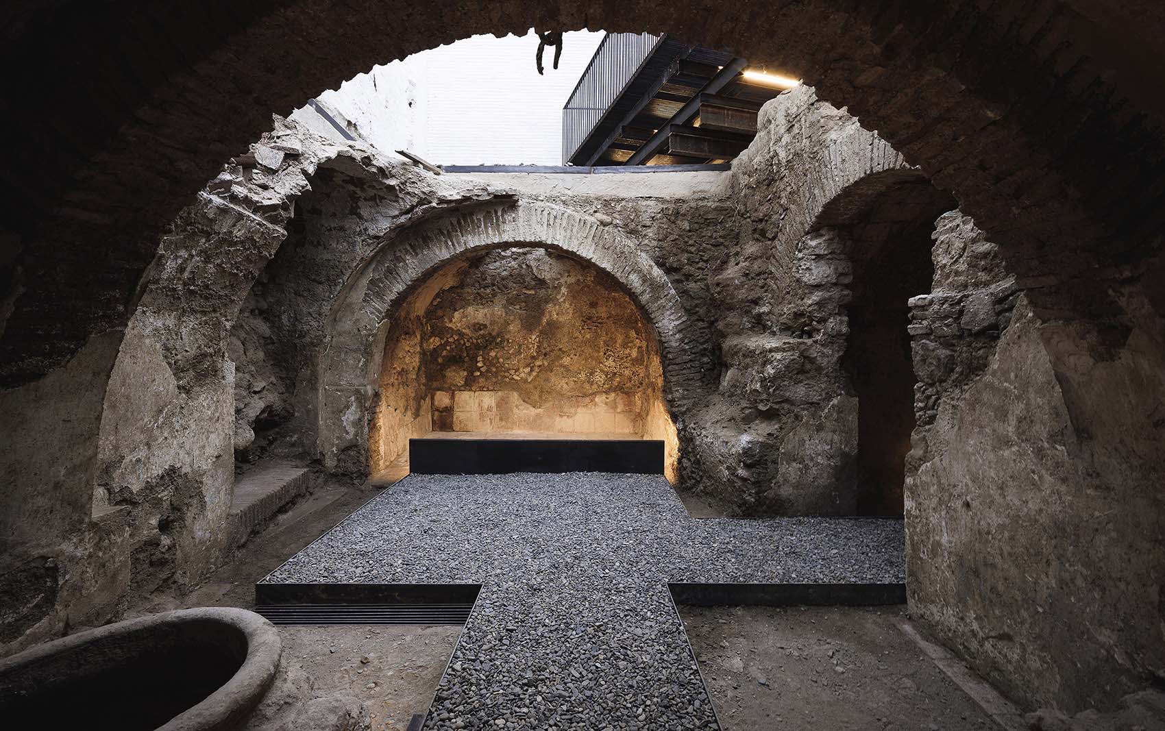 Space “Aljibes Viewpoint” by WaterScales arquitectos - 谷德设计网