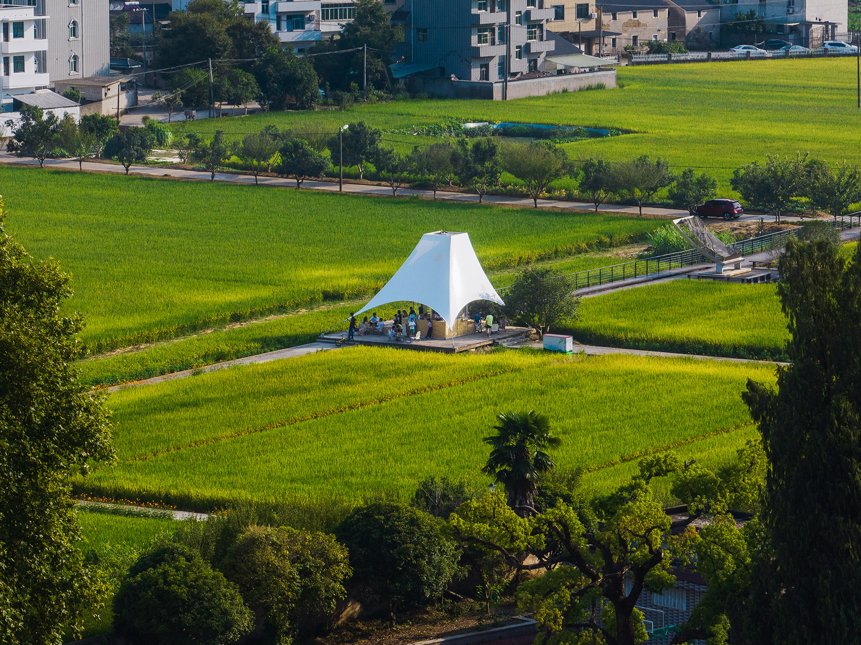 Tower Pavilion In Paddy Fields by JumpingHouseLab - 谷德设计网