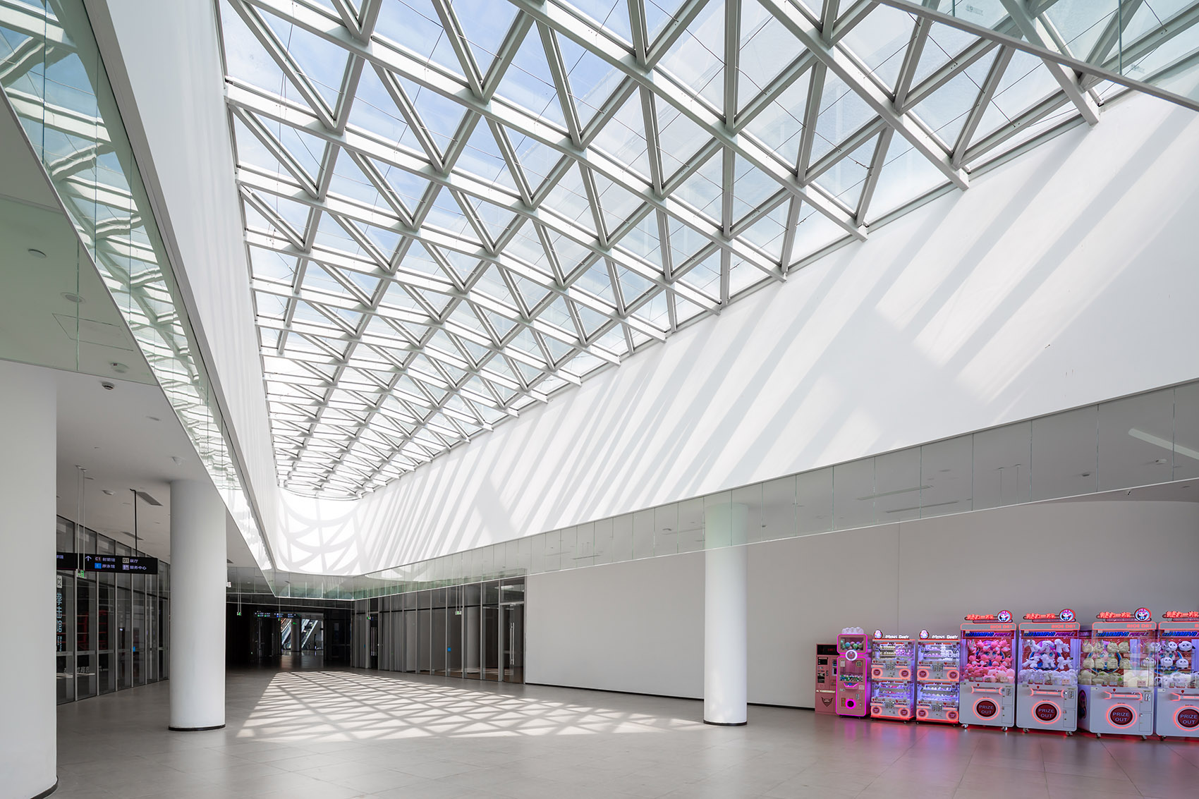 Tongxiang National Fitness Center and Li Ning Sports Park by PT ...