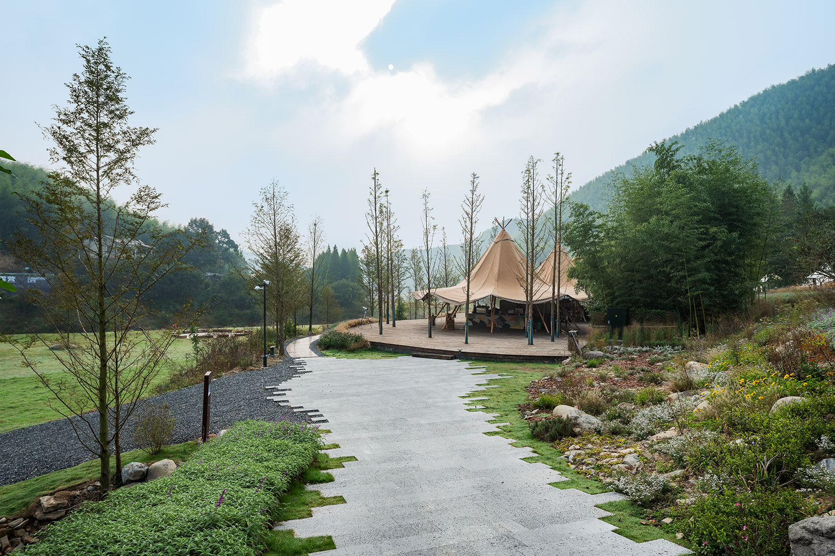 Xiaohangkeng Camp, Anji by L&A Design - 谷德设计网