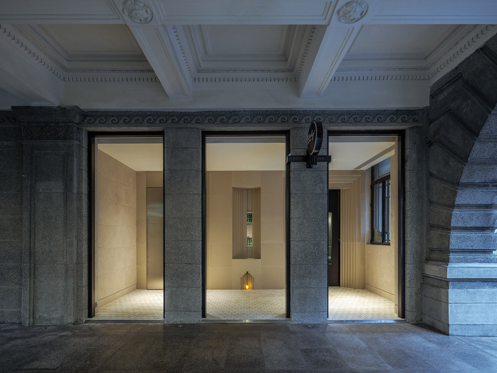 Piazza in a room, China by Wutopia Lab - 谷德设计网