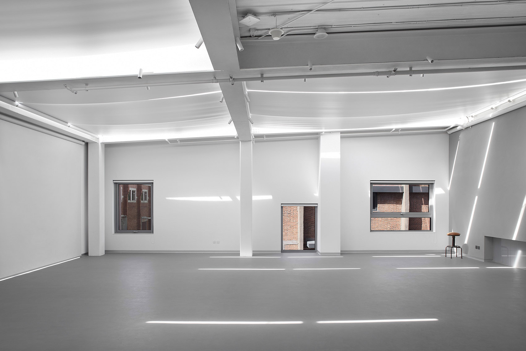 WEI’s STUDIO of Photography Art, China by designRESERVE - 谷德设计网