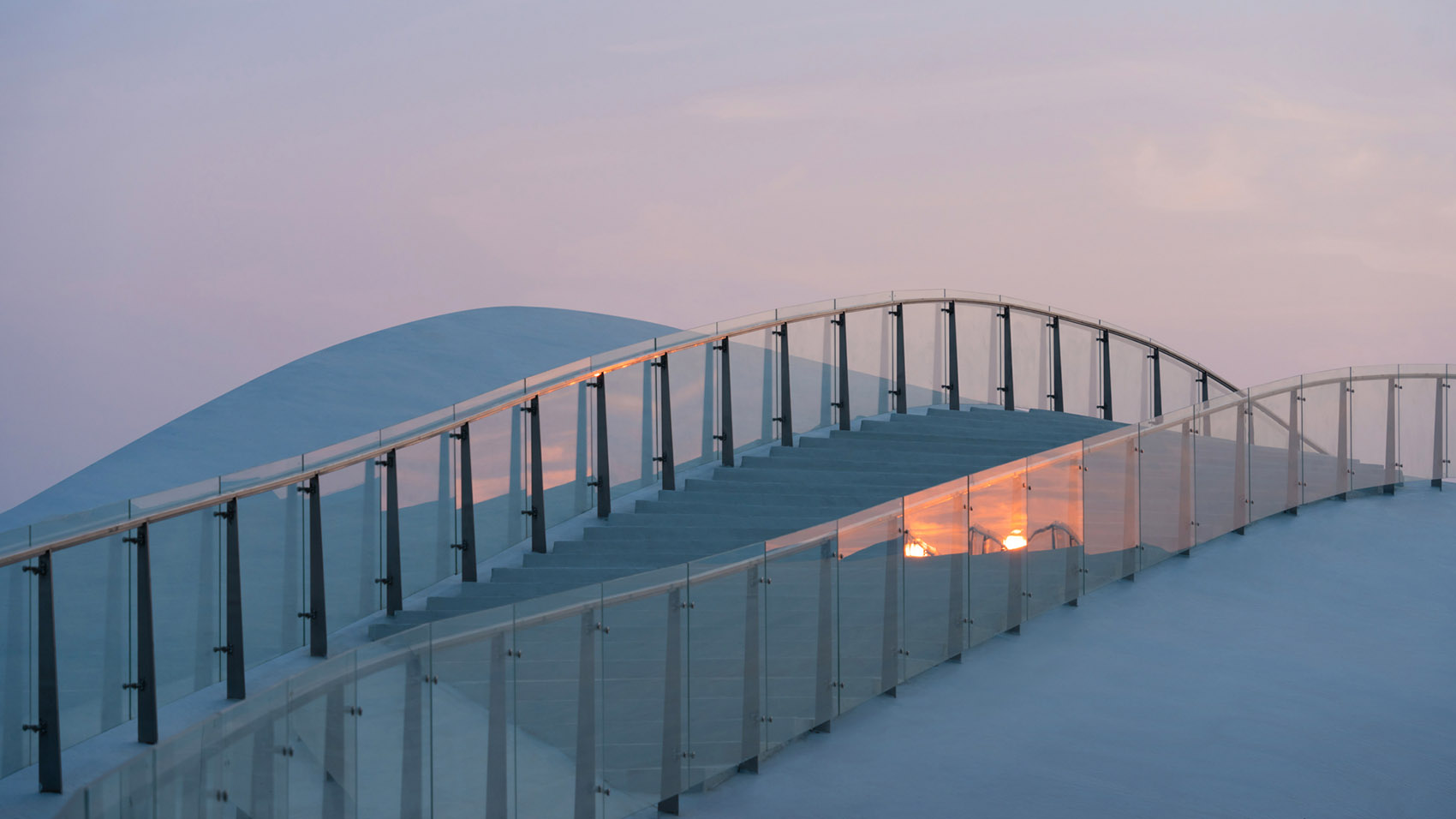 “Sky Mountain” Coastal Station in Haikou by Sou Fujimoto Architects - 谷德设计网