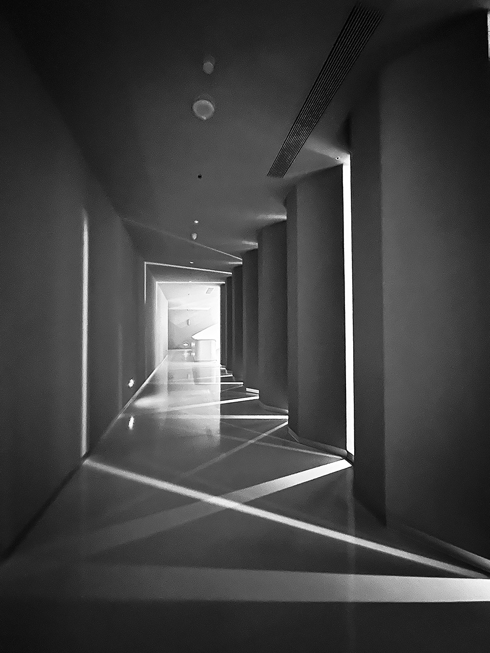 WEI’s STUDIO of Photography Art, China by designRESERVE - 谷德设计网